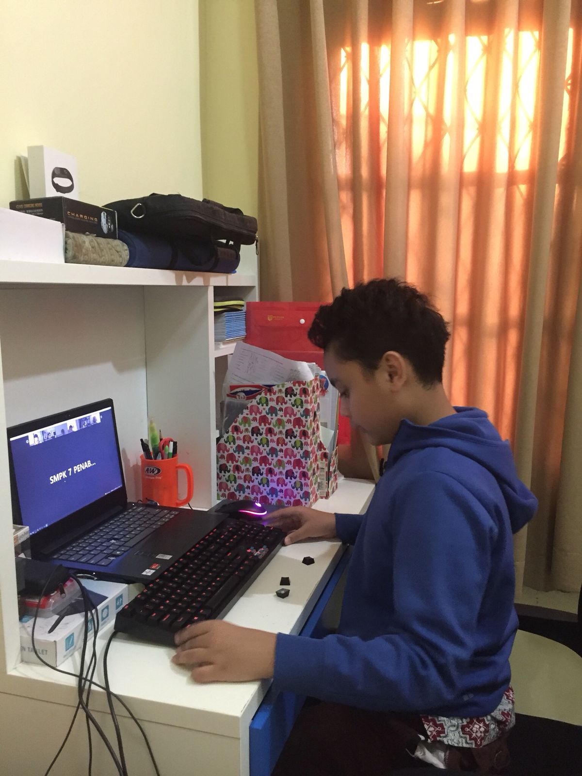 Hundreds of children caught COVID-19 when schools reopened in Indonesia ...