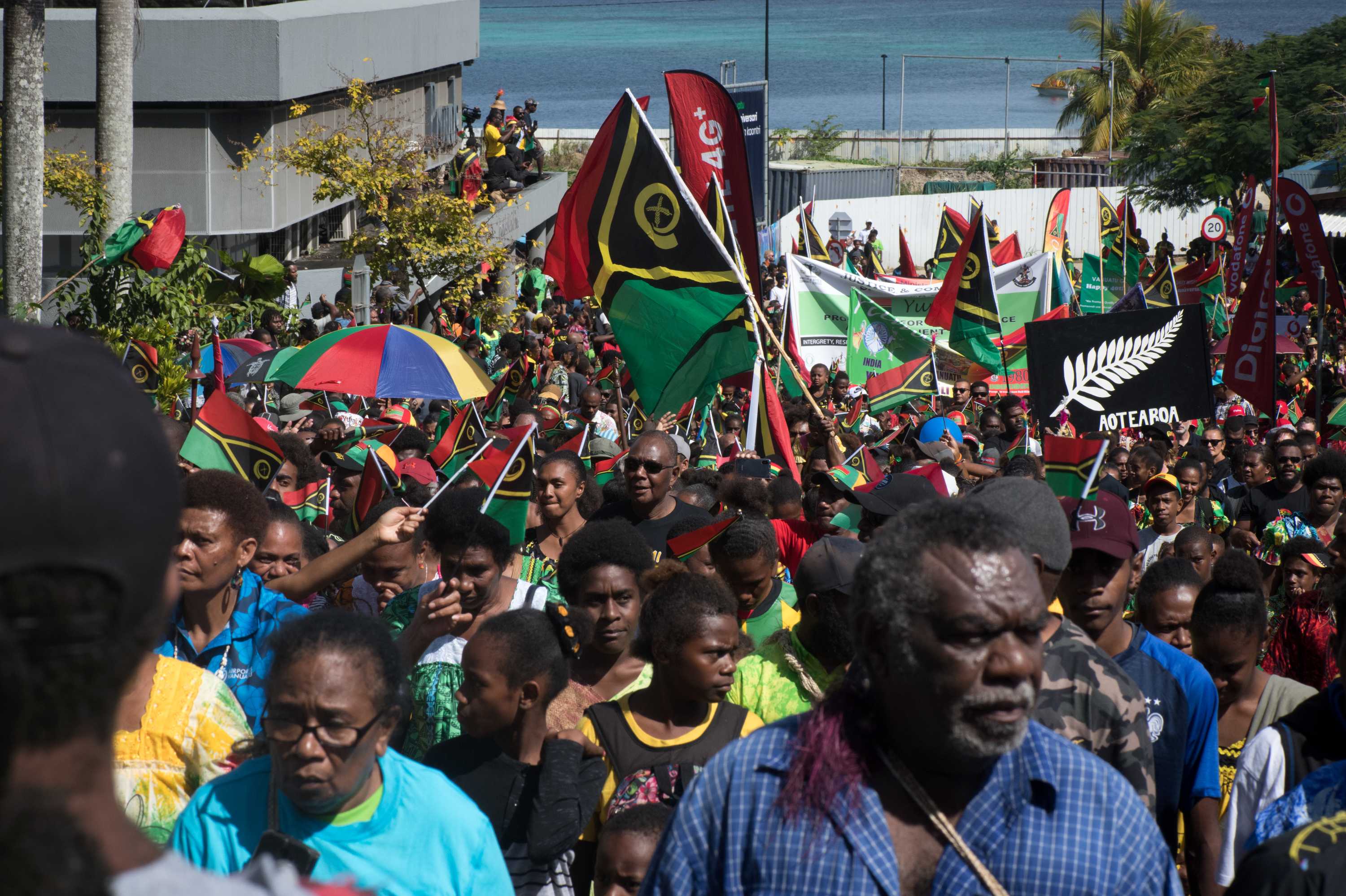 Vanuatu celebrates 40 years of independence with nine-day holiday - ABC ...