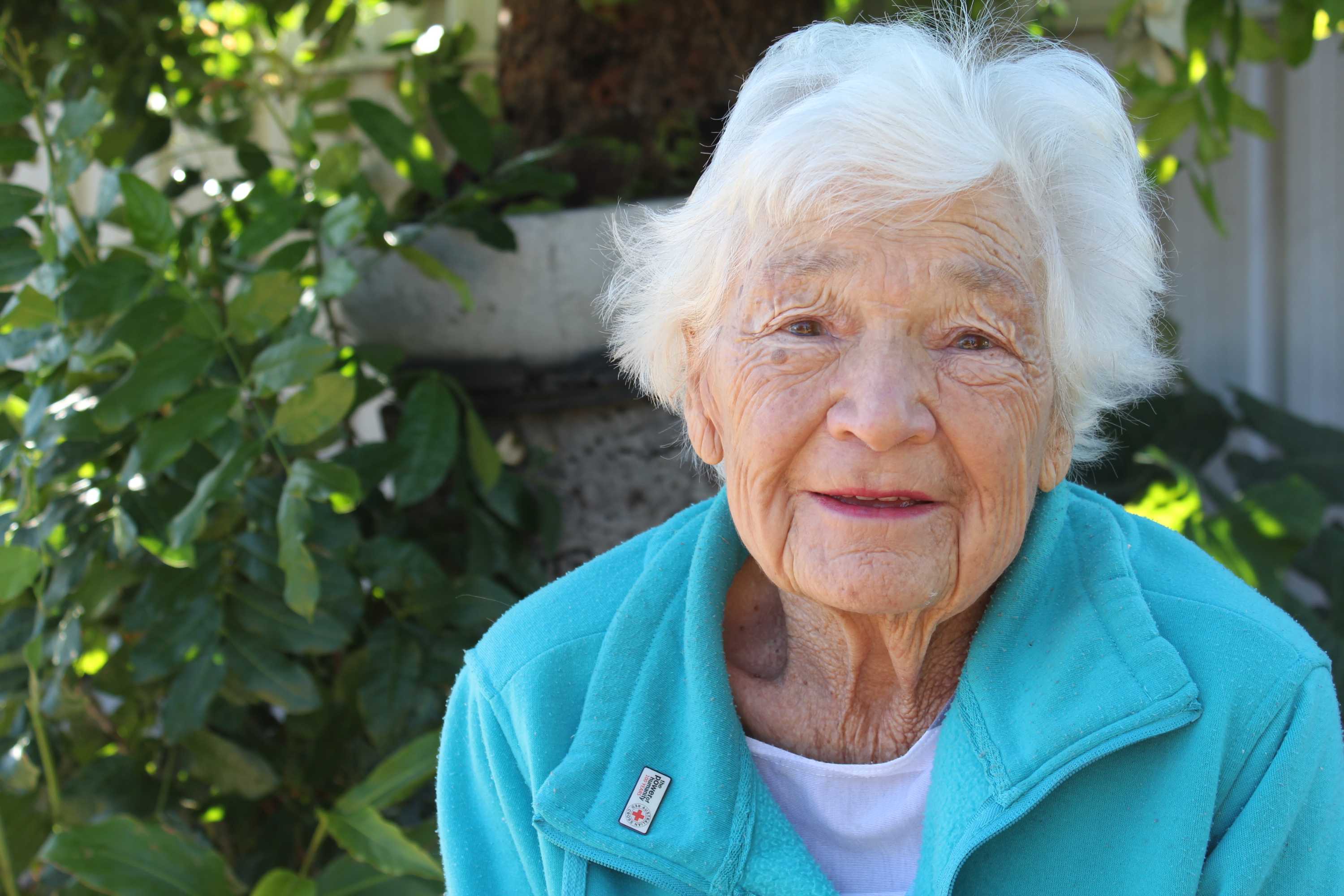 Pat Fennell receives Order of Australia Medal for her work as remote ...