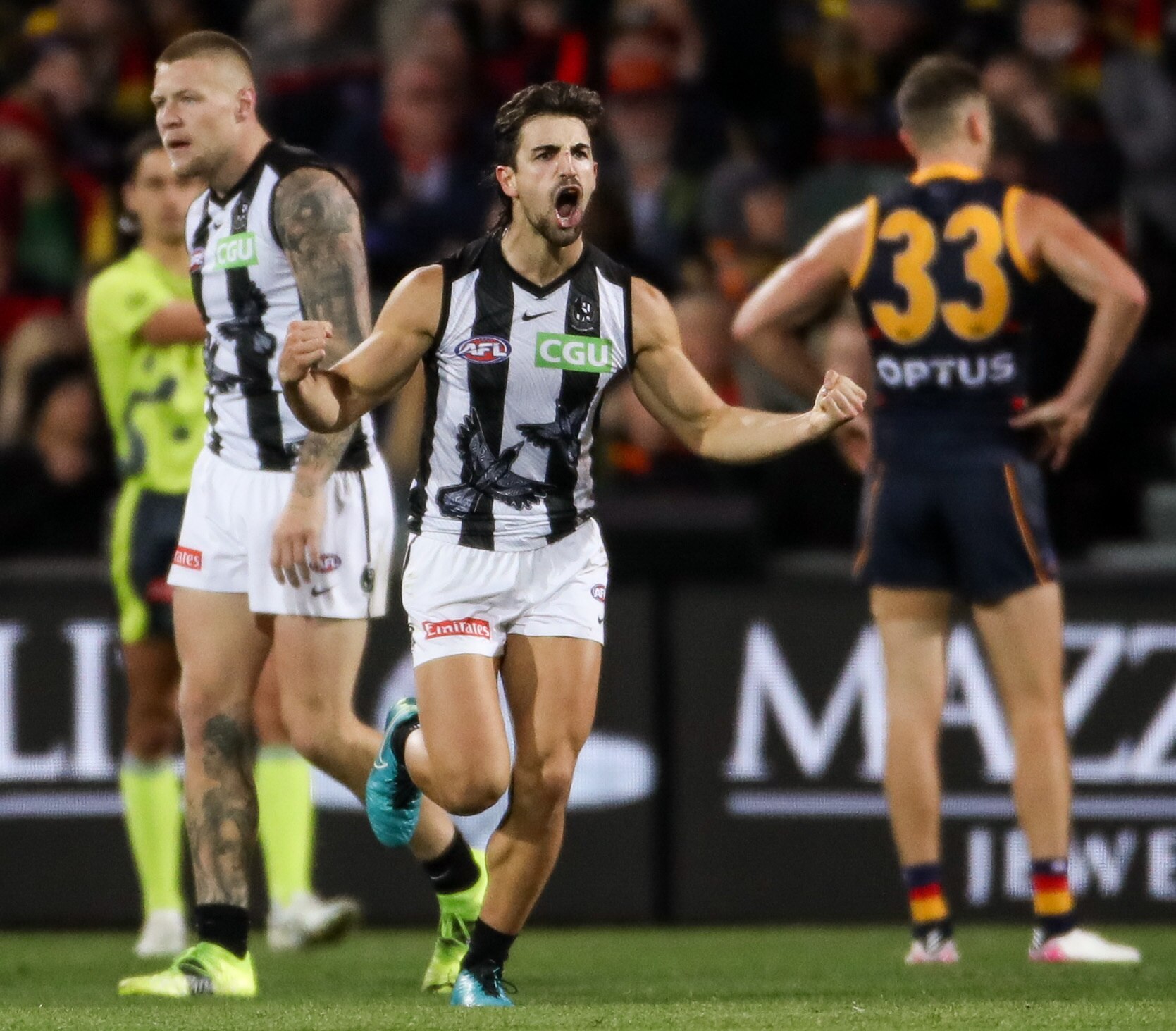 Richmond beats Essendon in Dreamtime in Perth, Pies down Crows and ...