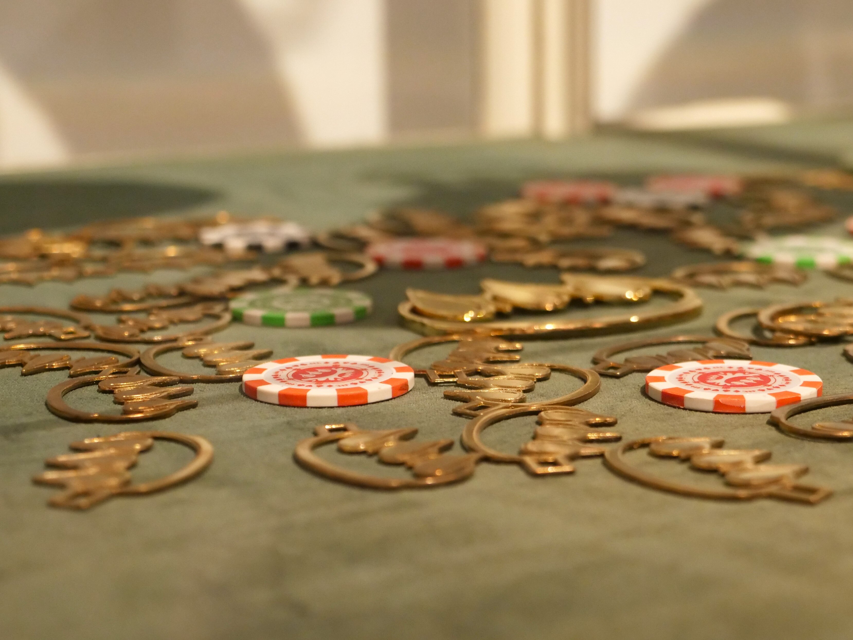 Graffiti artist Claw Money holds world-exclusive exhibition in ...