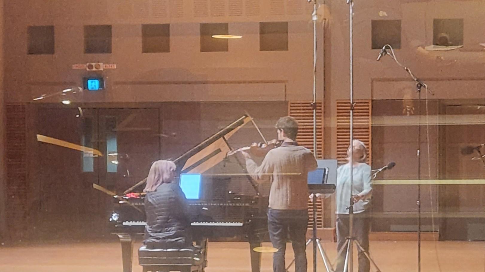 The story of the 'Violins of Hope' - ABC listen