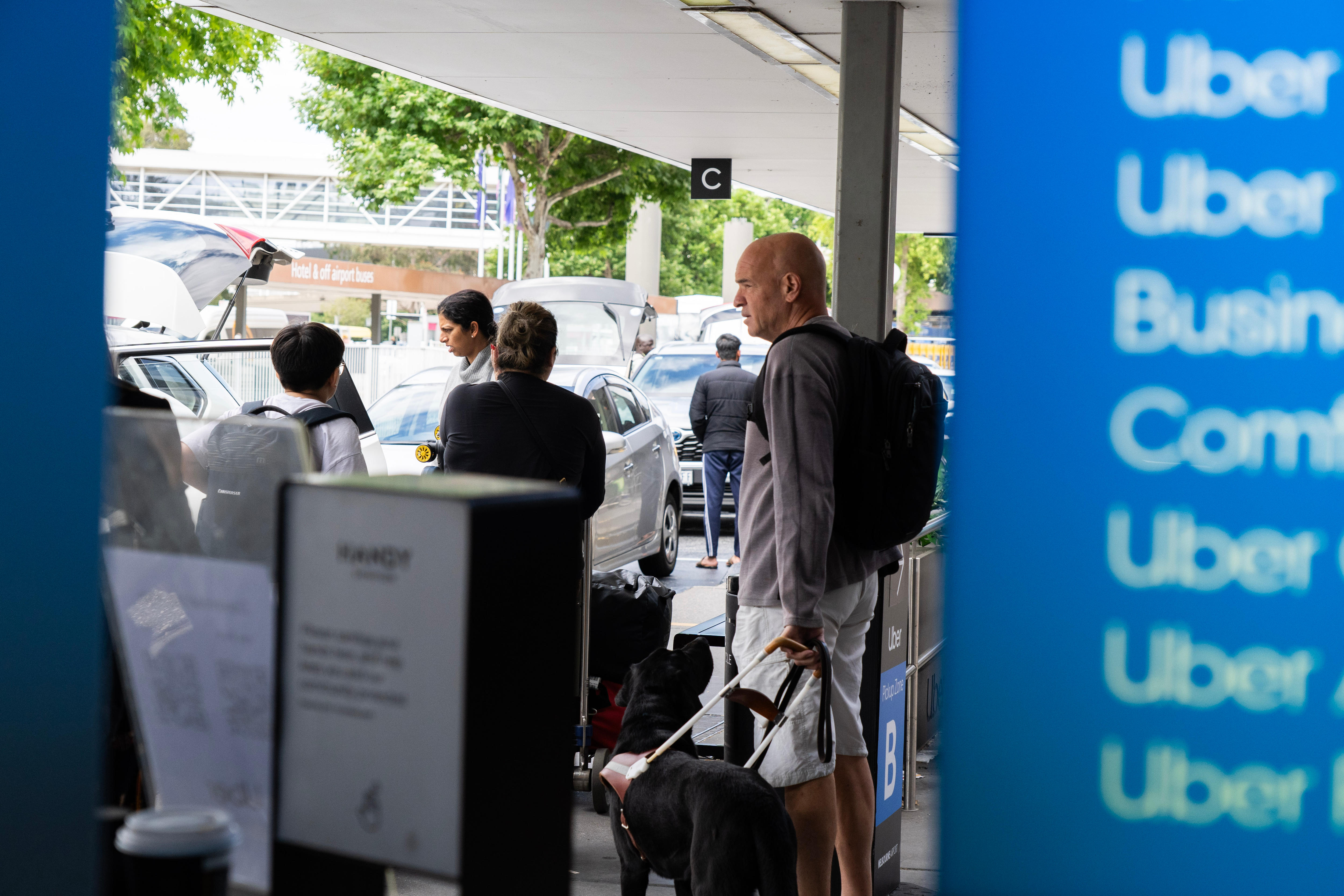 Uber, Melbourne Airport being sued after drivers refuse Melbourne ...