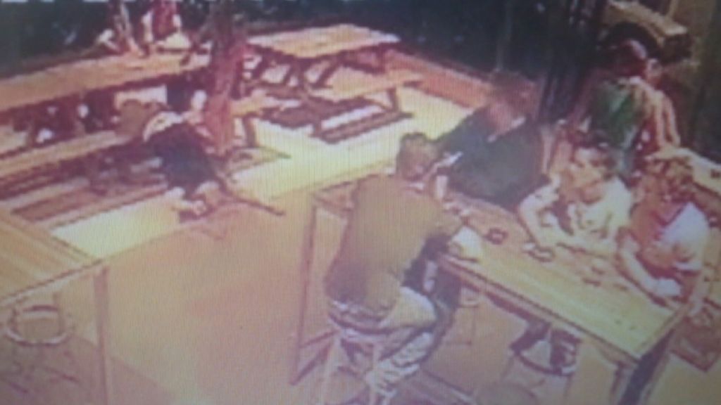 Security camera footage of one punch assault in Queanbeyan - ABC News