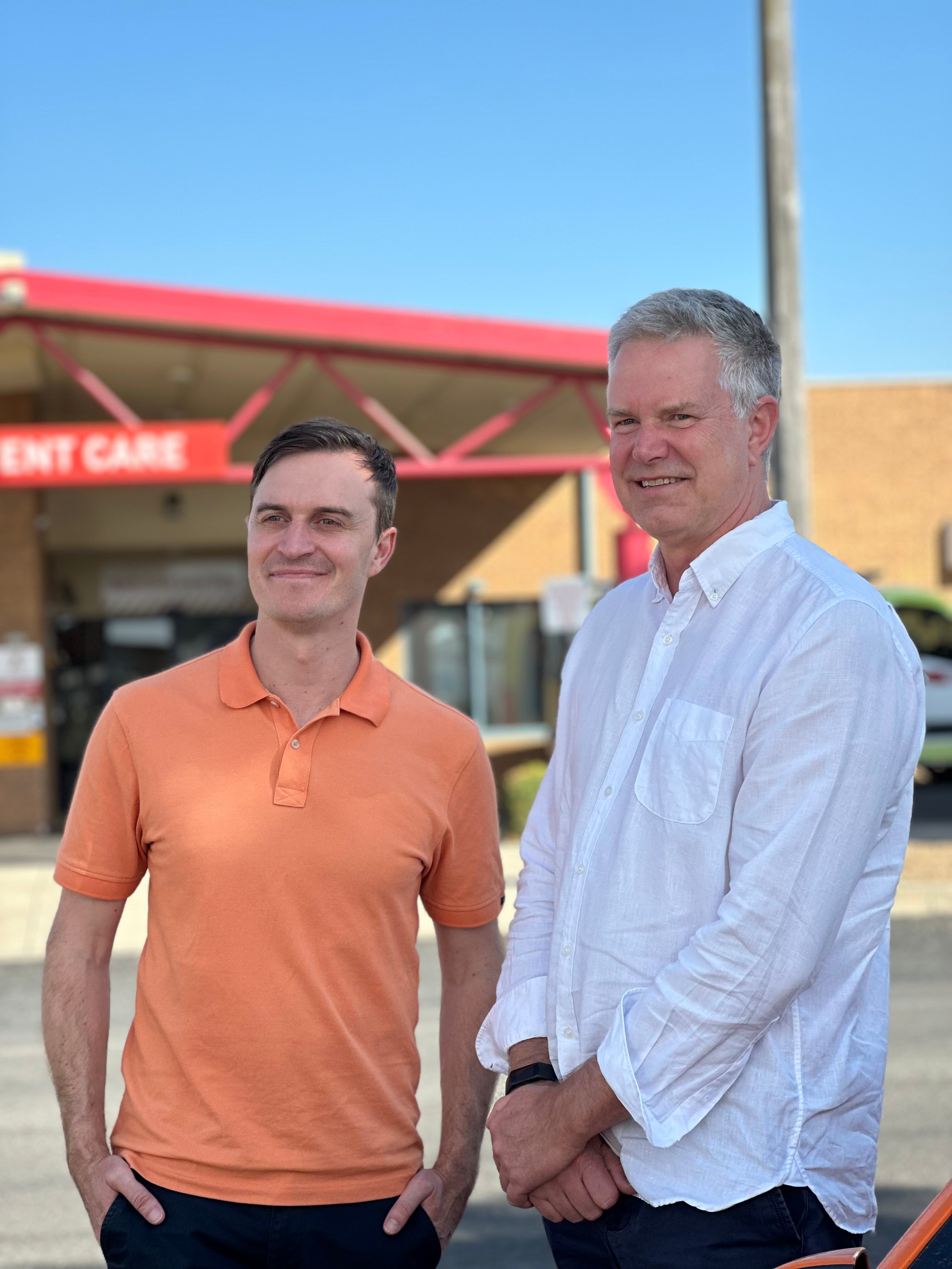 Simon Holmes à Court lit a fire for independents who say he holds no ...