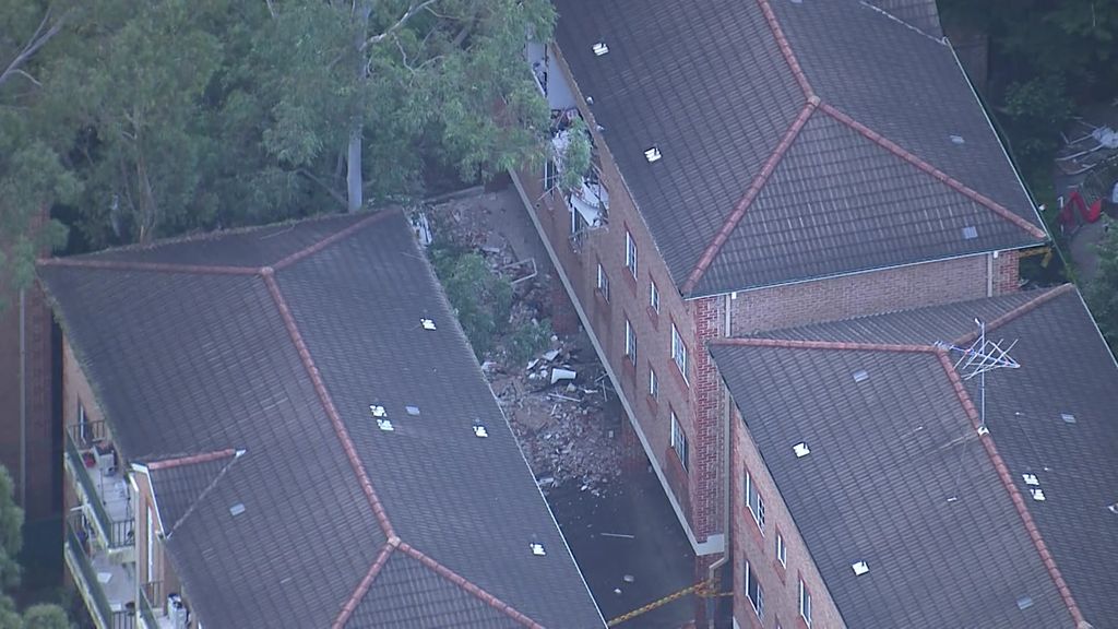 Gas explosion at Western Sydney apartment - ABC News
