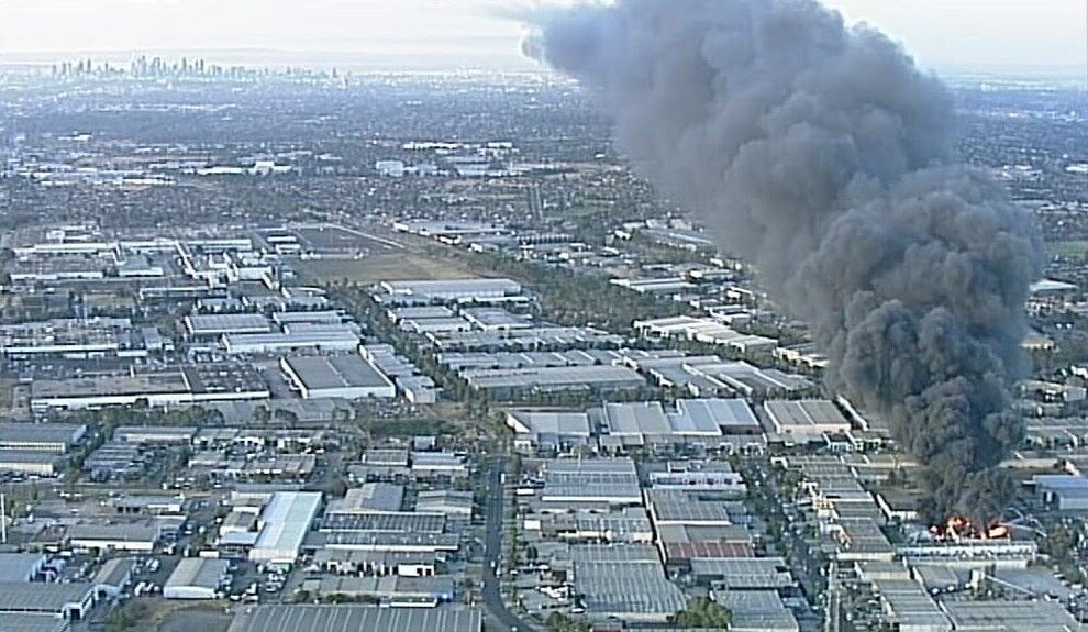Melbourne factory fire at Campbellfield's Bradbury plant sends smoke ...