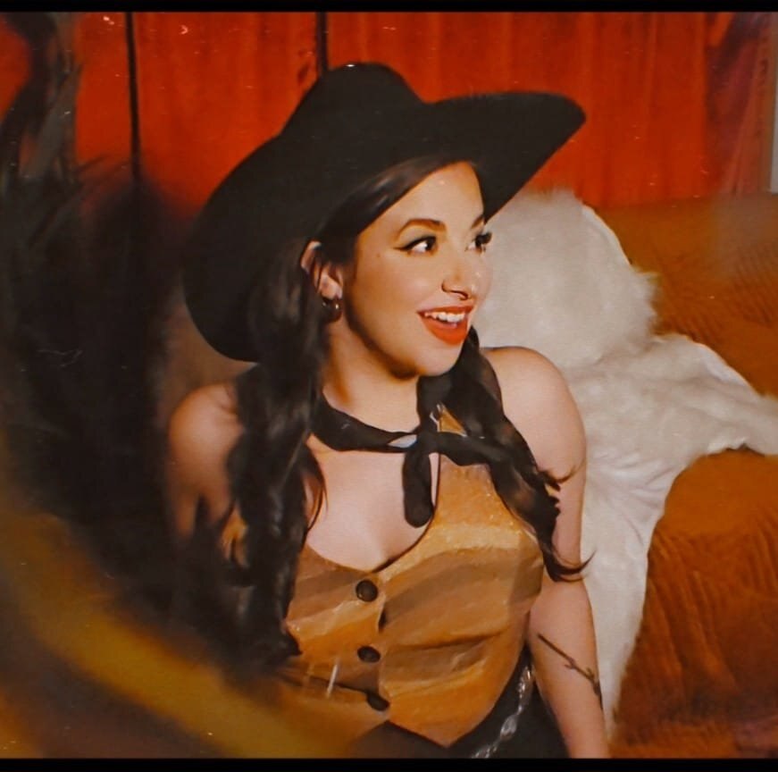 On Grass Roots this week - fresh indie music from Lisa De Angelis, Matt ...