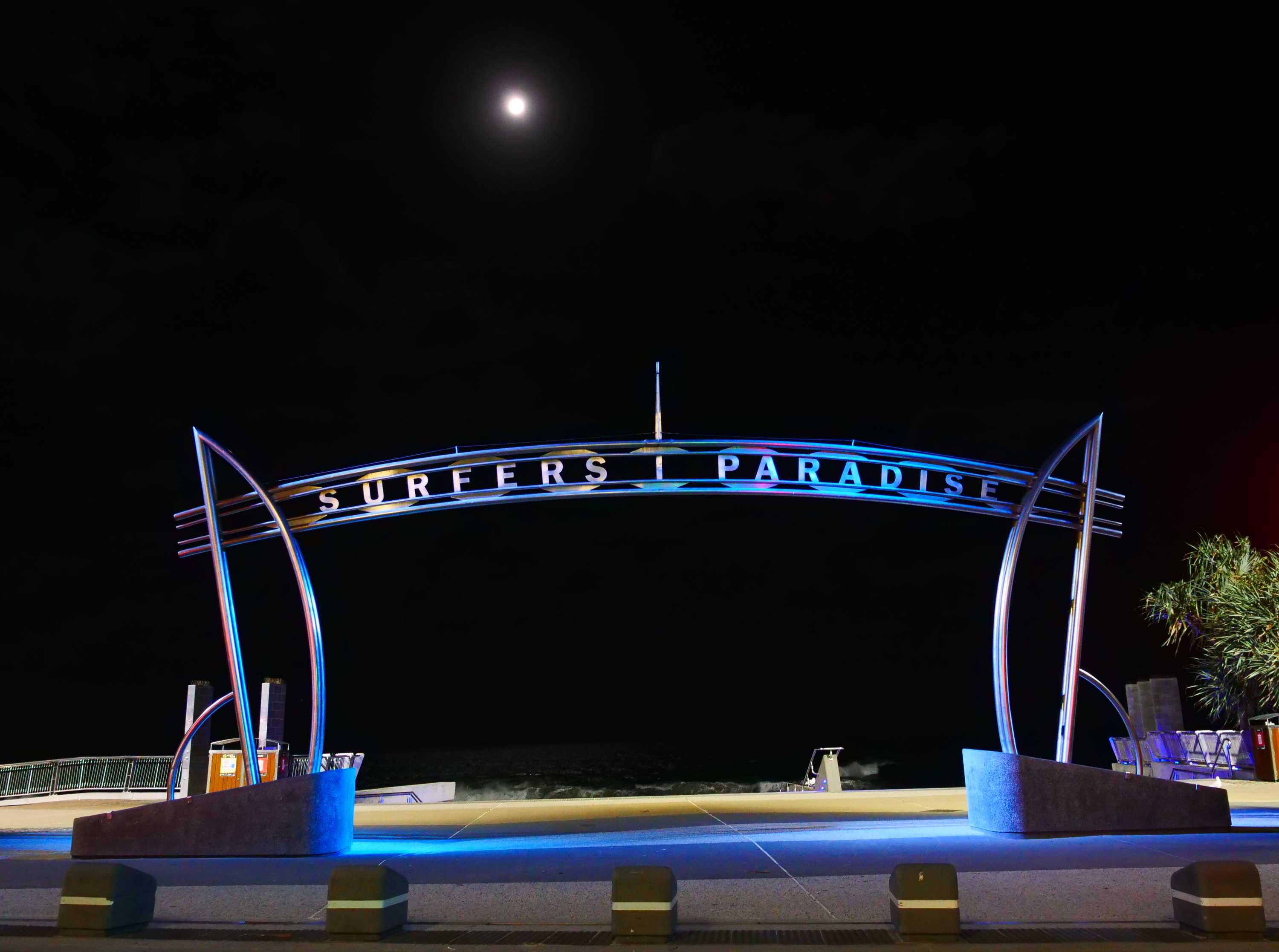 Facebook push to find Gold Coast's homeless Princess permanent ...