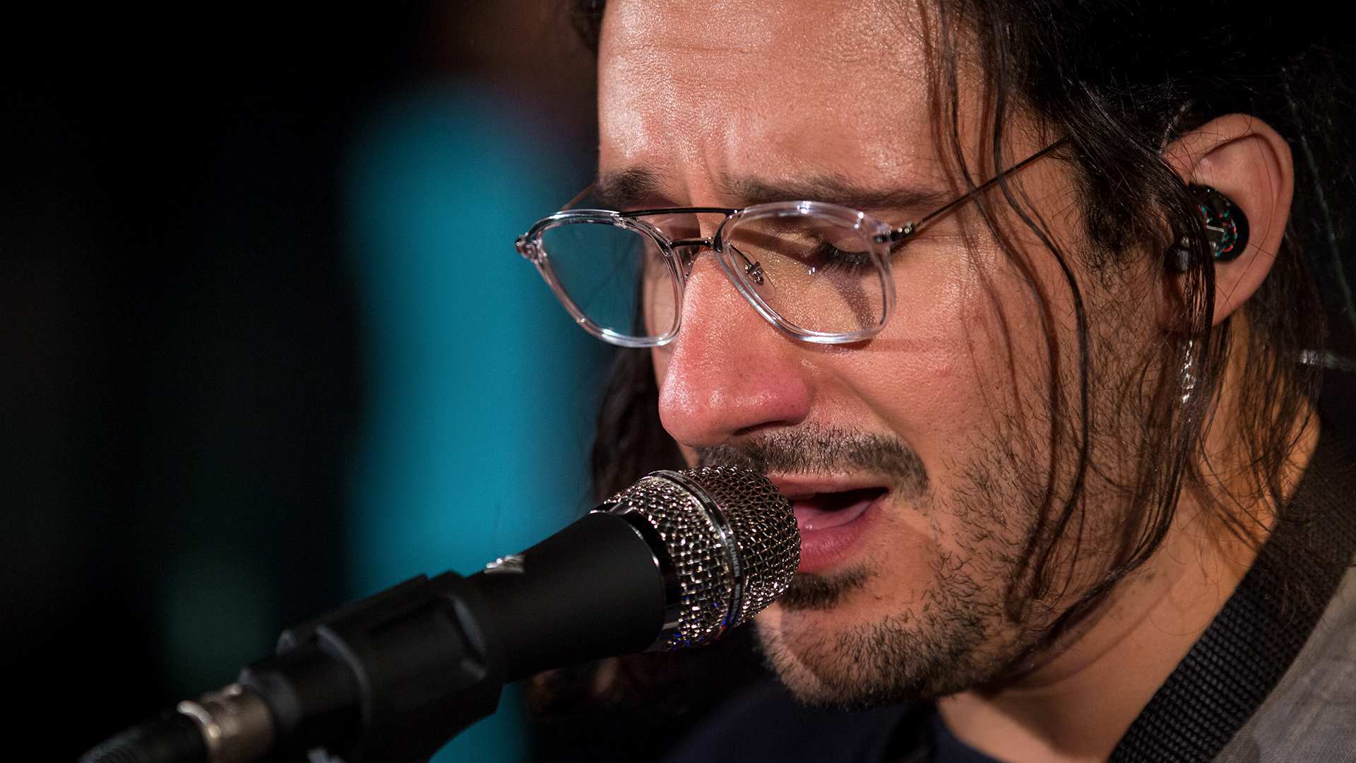 Timberwolf covers Chet Faker 'Talk Is Cheap' for Like A Version [2017 ...