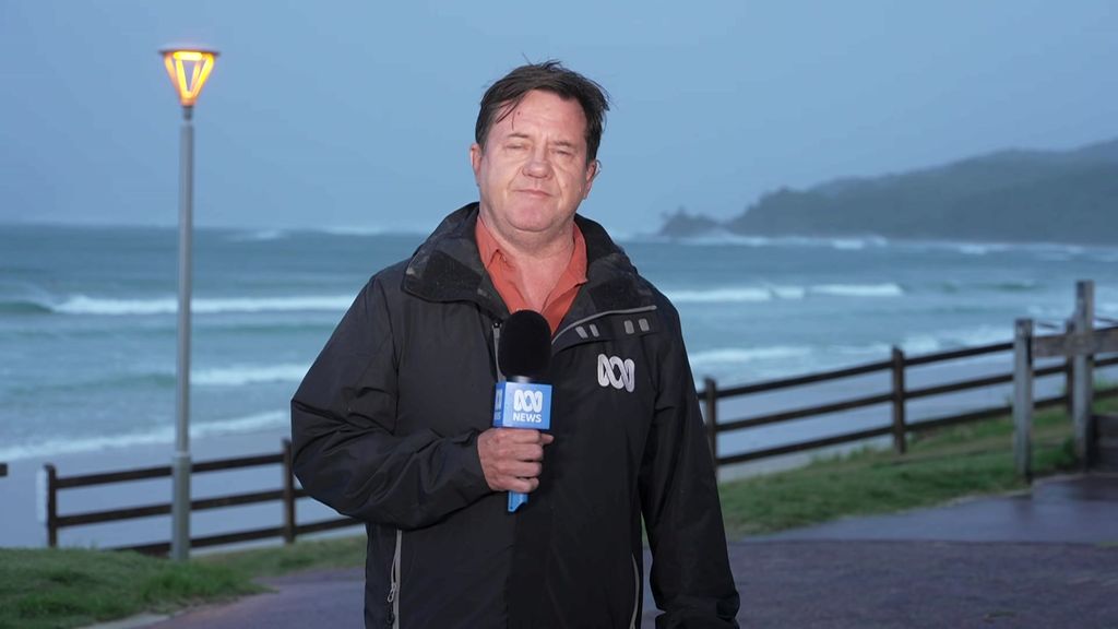 Bruce Mackenzie with the latest on Tropical Cyclone Alfred - ABC News