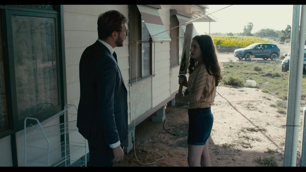 The moment a light plane crashes in Renmark while actors are filming a ...