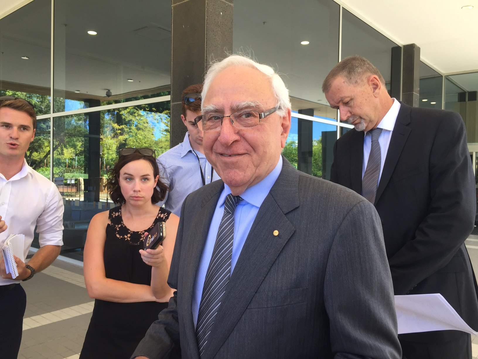 Yarloop fire clean-up could take nine months, Ken Michael says - ABC News