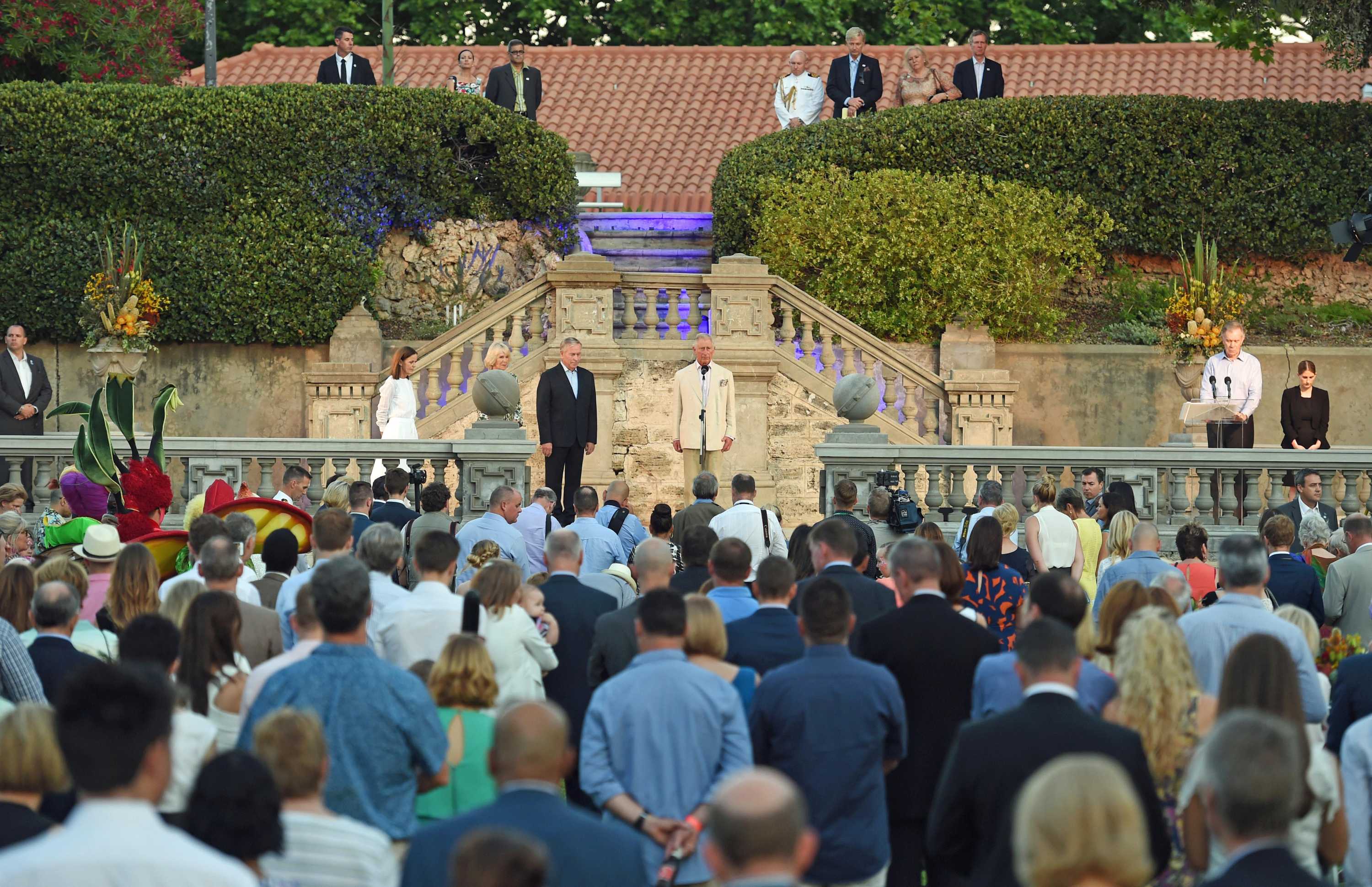 Prince Charles celebrates 67th birthday at Perth's Cottesloe Beach ...