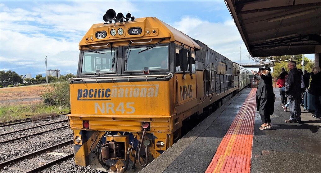 Western Victoria's passenger train campaign continues 30 years after ...