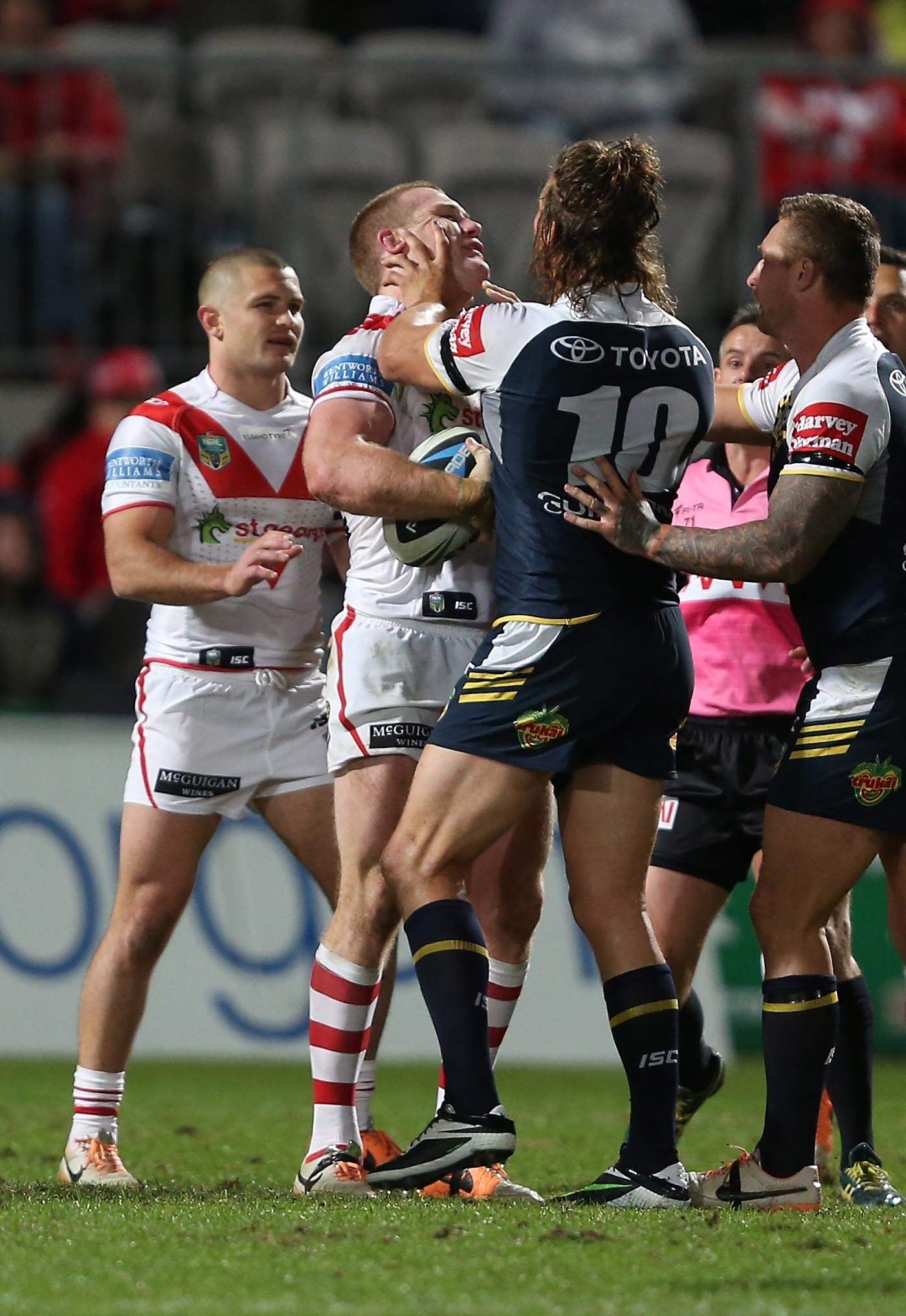 St George Illawarra Dragons beat North Queensland Cowboys 27-24 in NRL ...