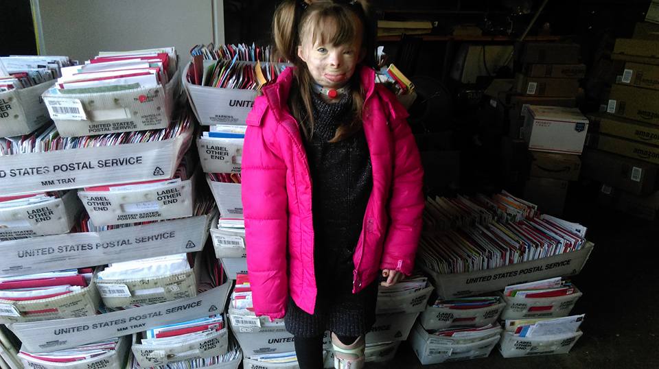Safyre Terry: Thousands respond to call for Christmas cards for girl ...