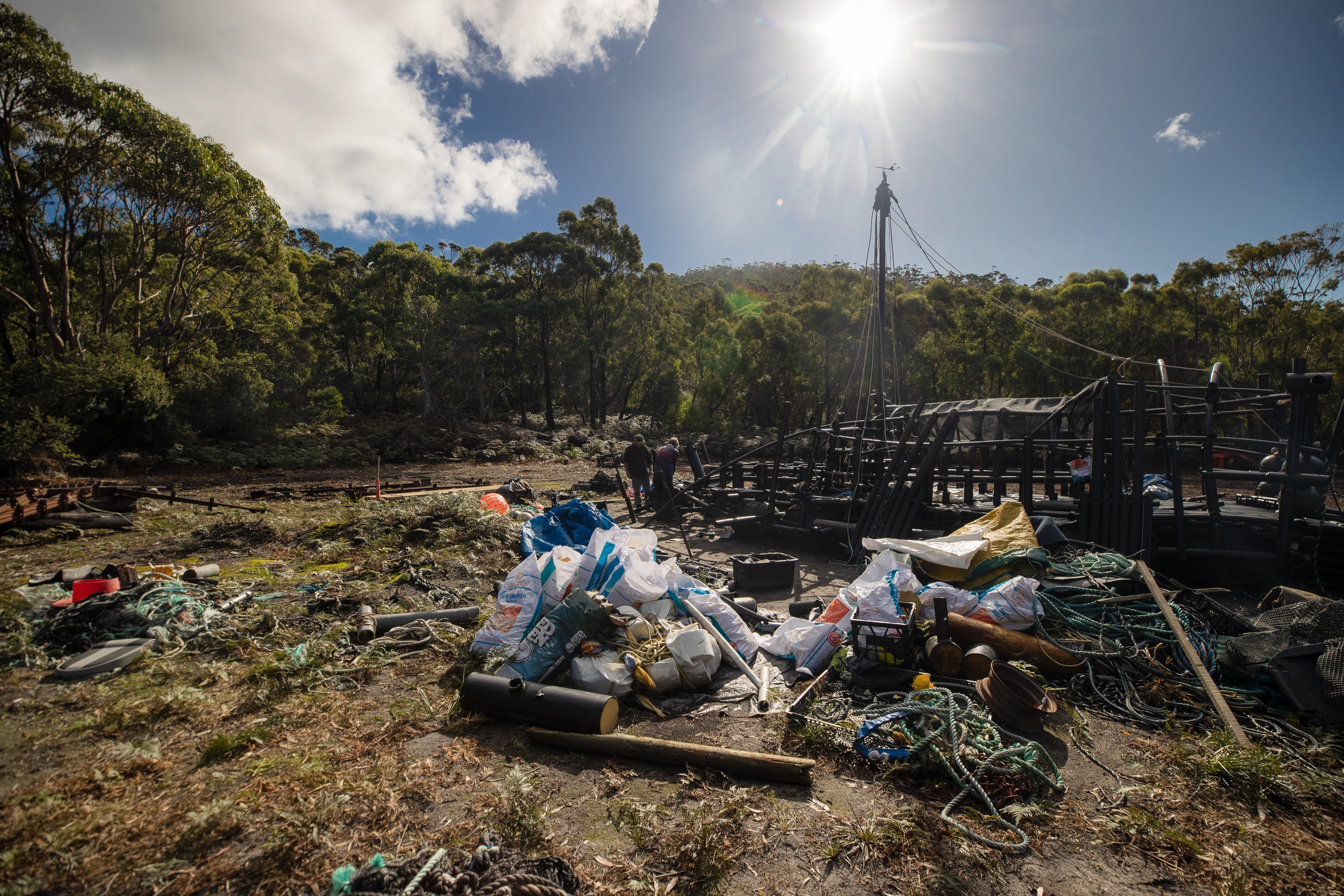 Sam McLennan's plastic raft ready to sail from Tasmania to Sydney to ...