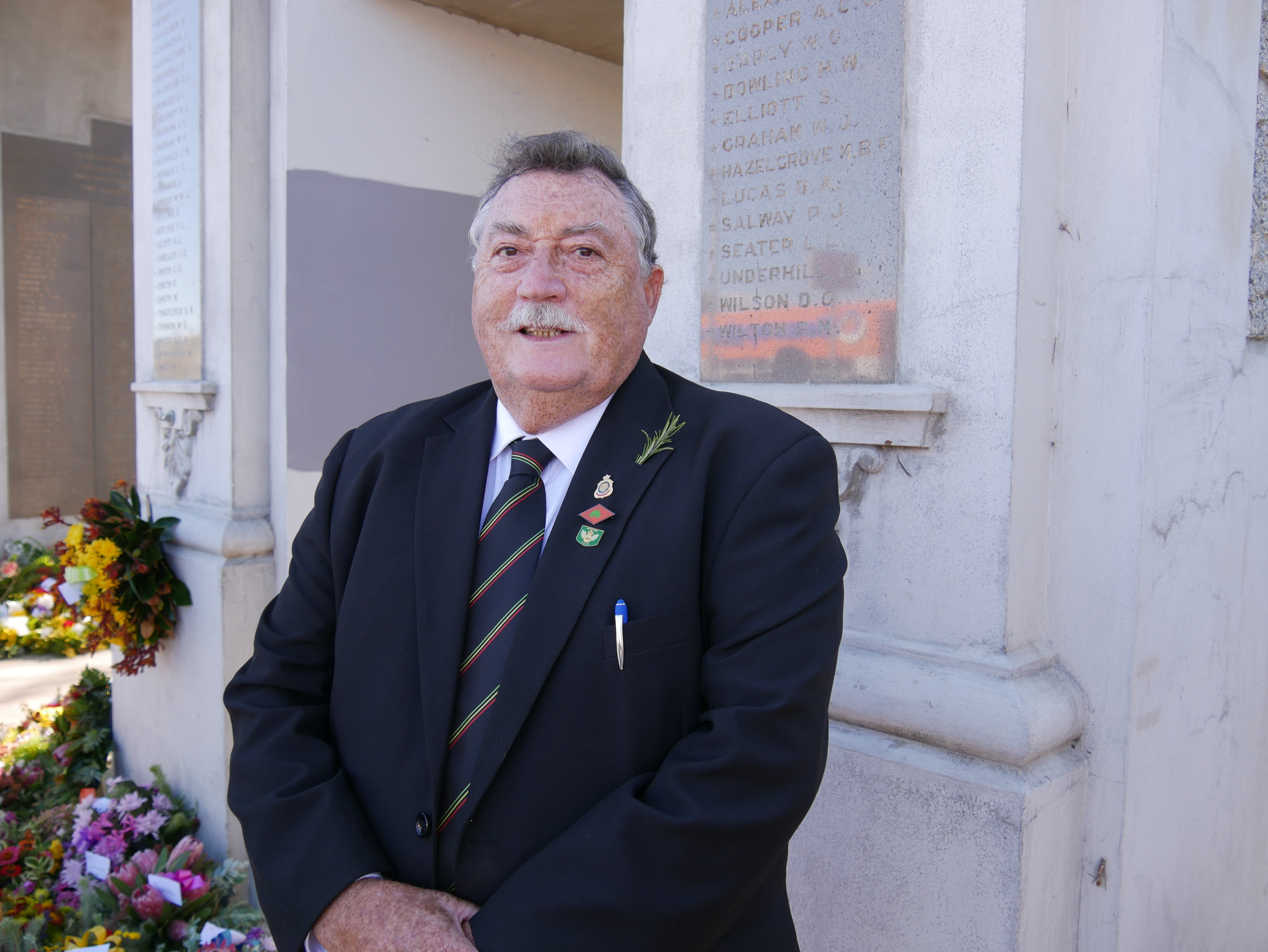 RSL sub-branches in NSW slapped with bill for Anzac Day parade traffic ...