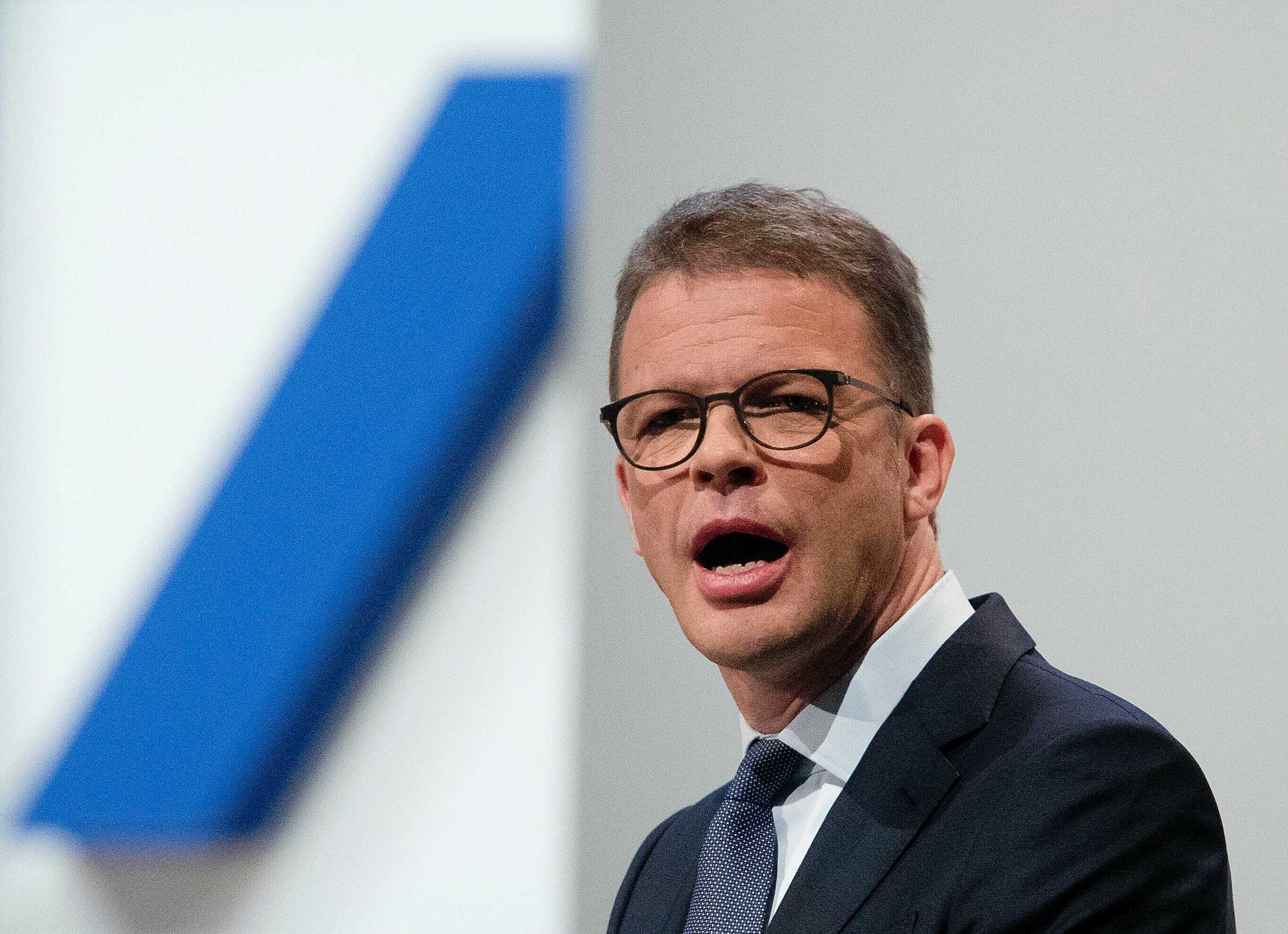Deutsche Bank fined for allowing Jeffrey Epstein to make 'suspicious ...
