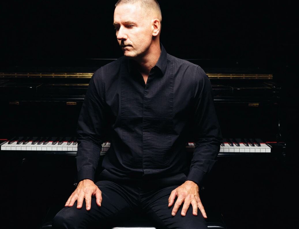 Adelaide cabaret star shares personal queer love story - ABC listen