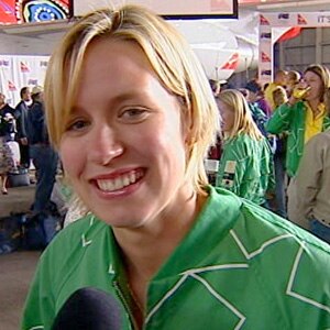 Olympians arrive to emotional welcome - ABC News