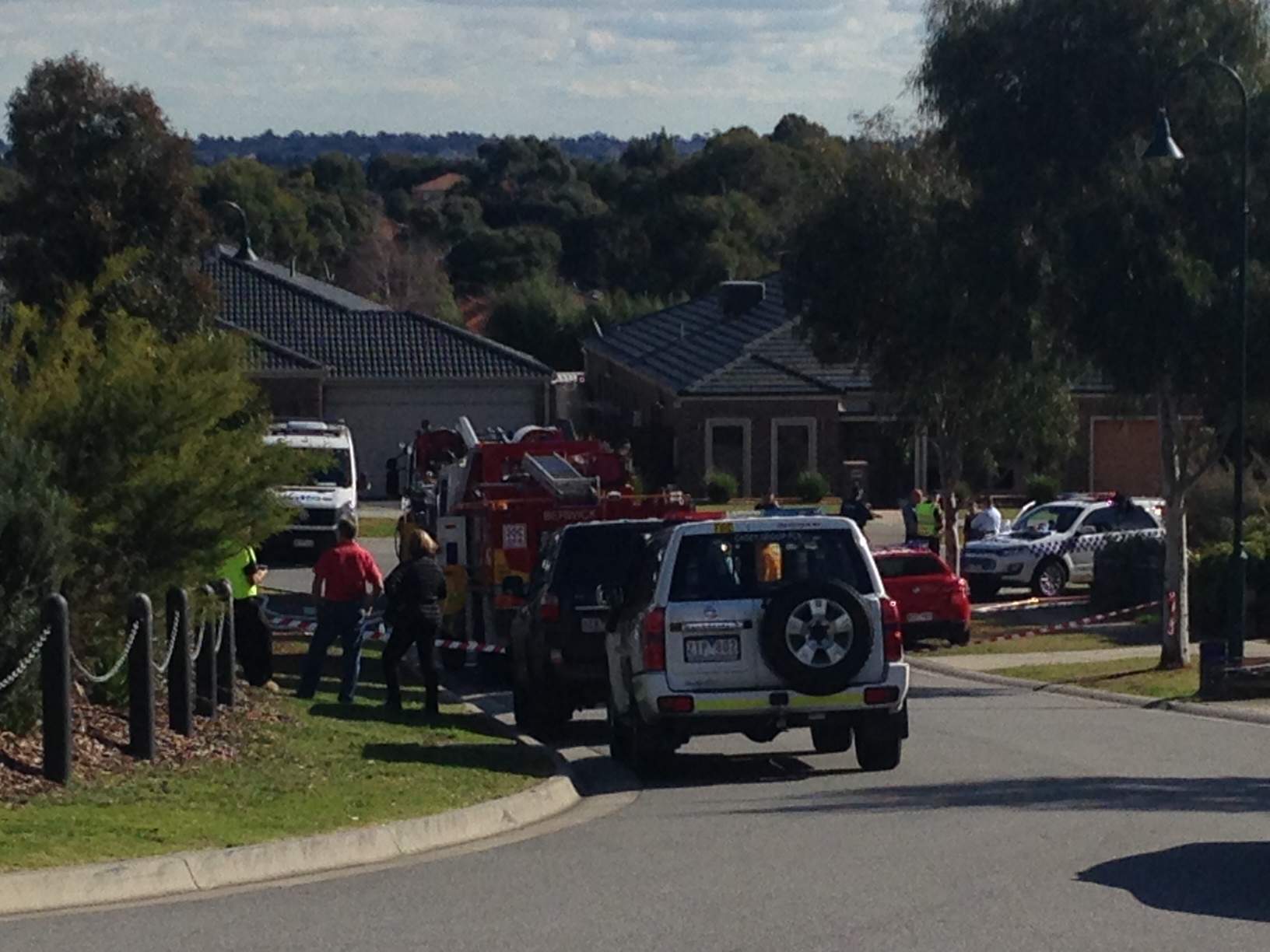 Bomb scare in Melbourne's south-east during drug raid - ABC News