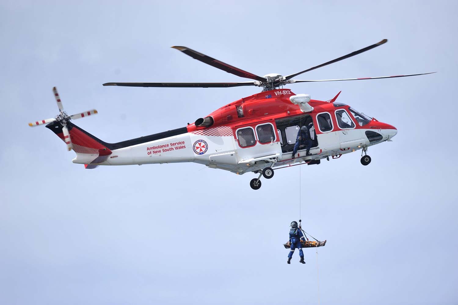 Govt MP opposes emergency chopper cuts - ABC News