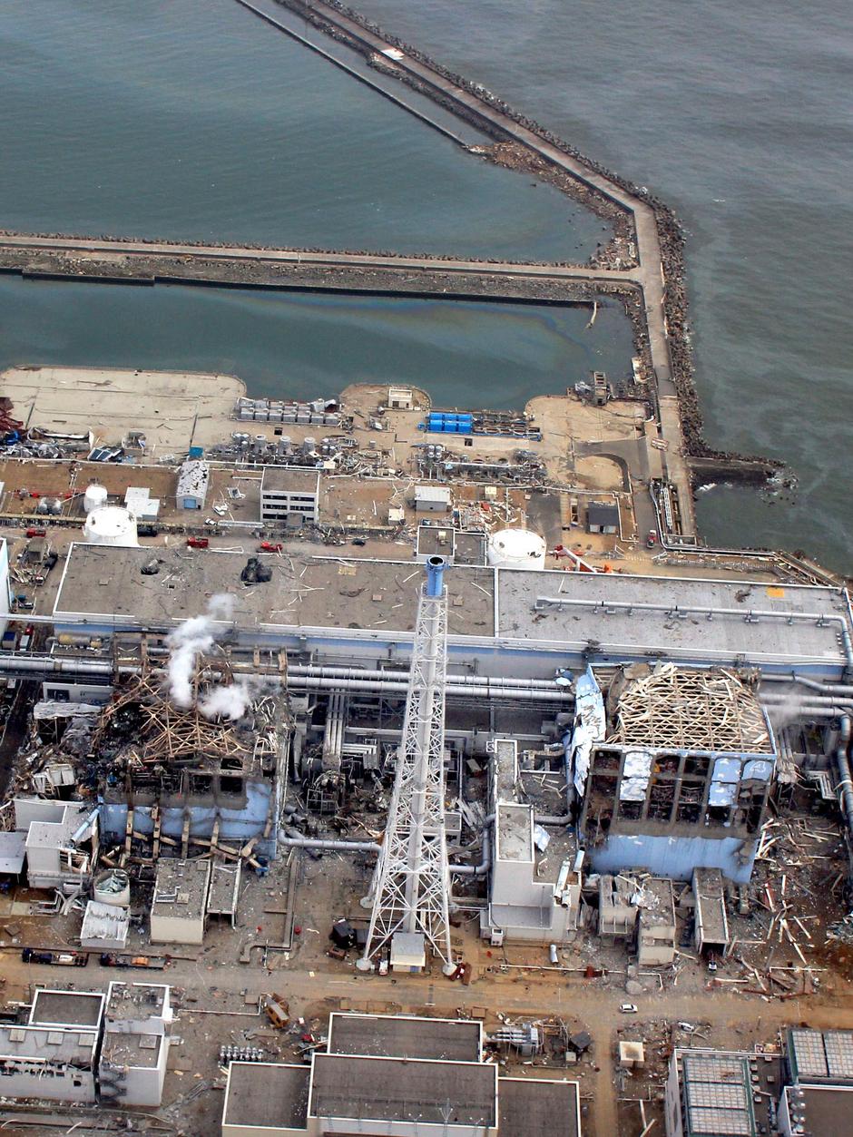 Japan extends the exclusion zone around Fukushima - ABC listen