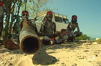 Physicists reveal didgeridoo secrets - ABC News