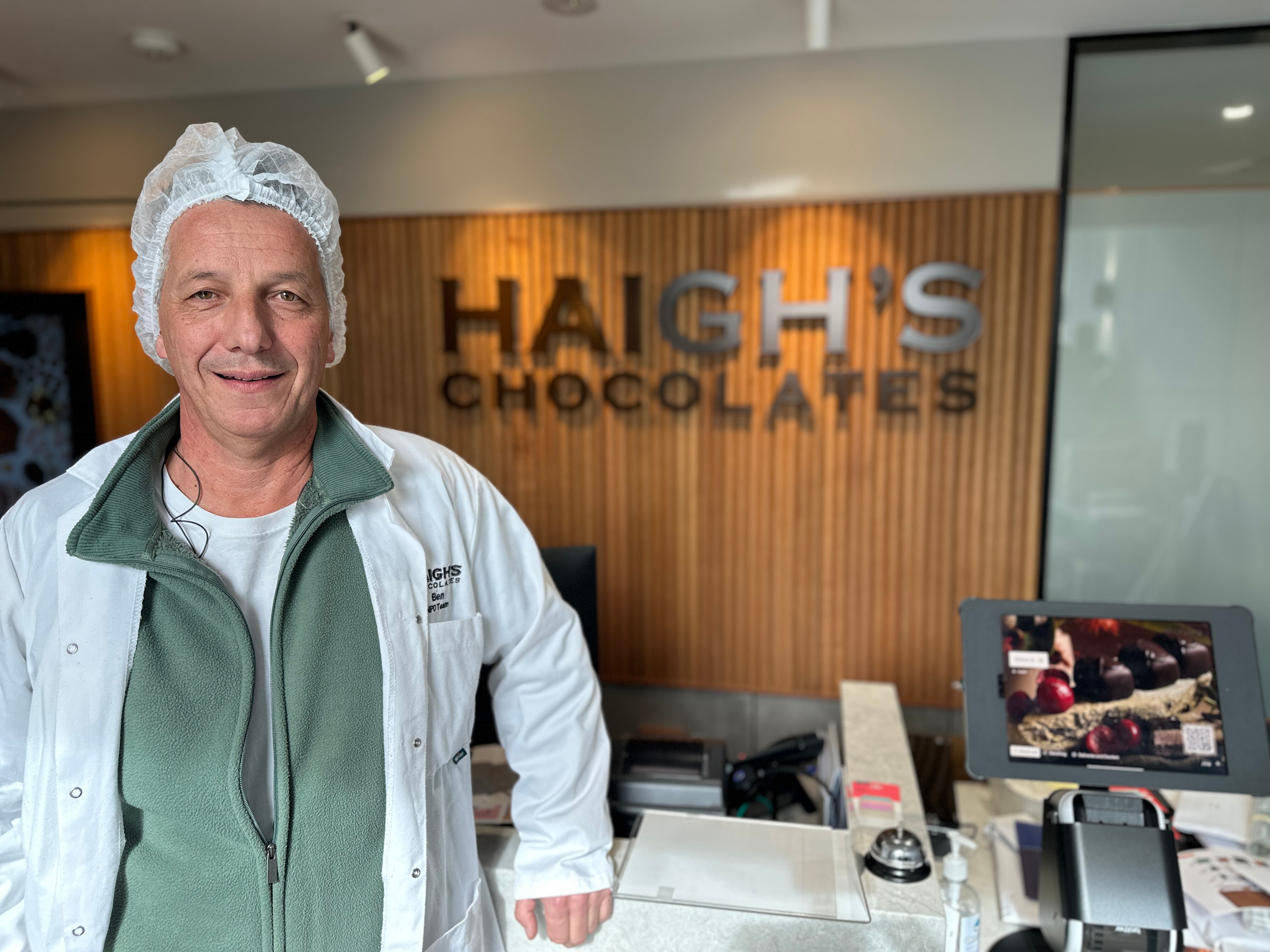 "It's love, so it's art" says Haighs' Head Chocolatier - ABC listen