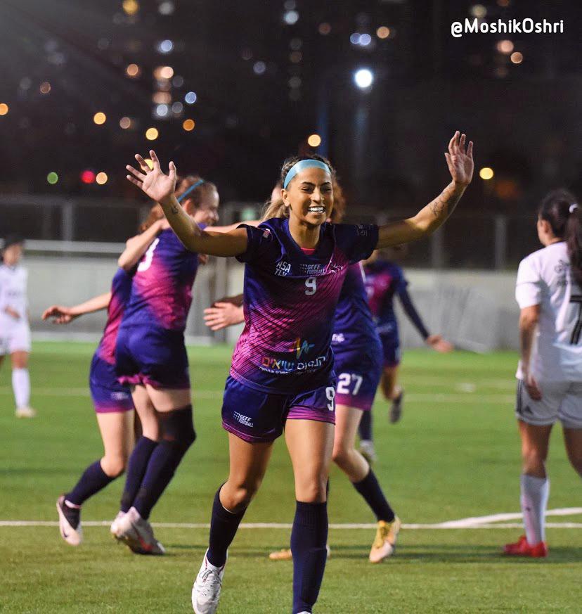 Fiji's first woman pro-football player shines in Israel - ABC Pacific