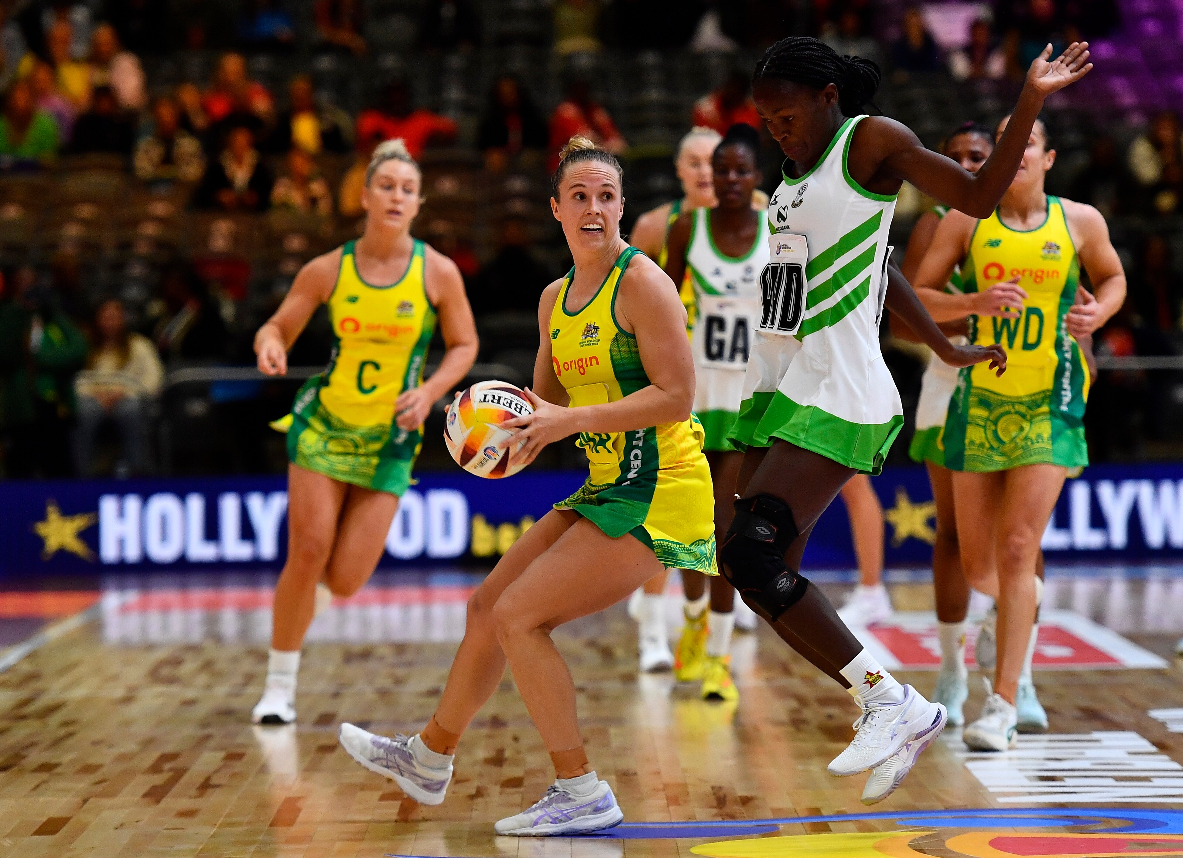 Diamonds win Netball World Cup opener 86-30, Australian homegrown star ...