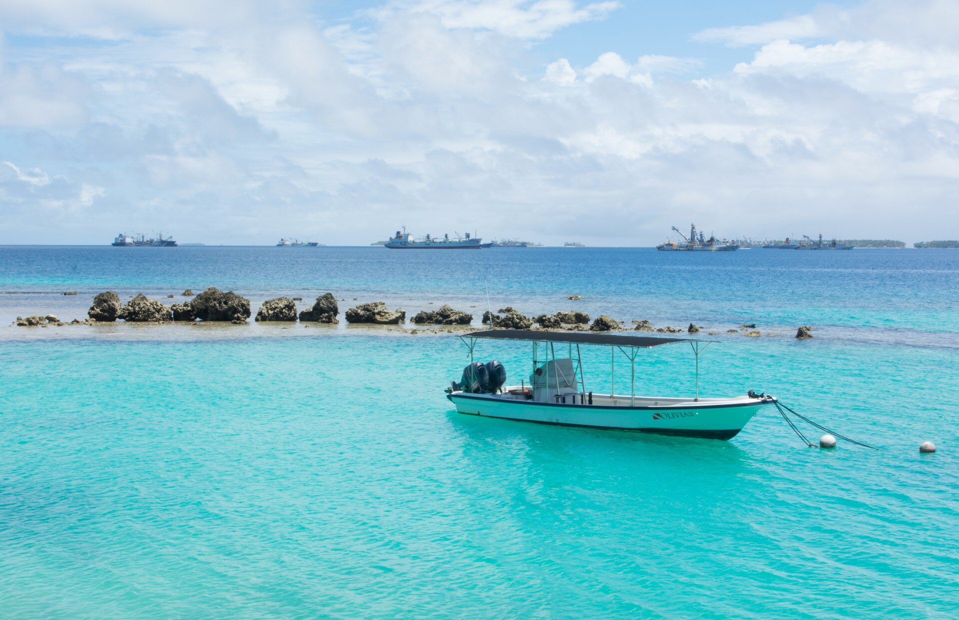 Traditional boat-building with a modern spin to reduce Marshall Islands ...