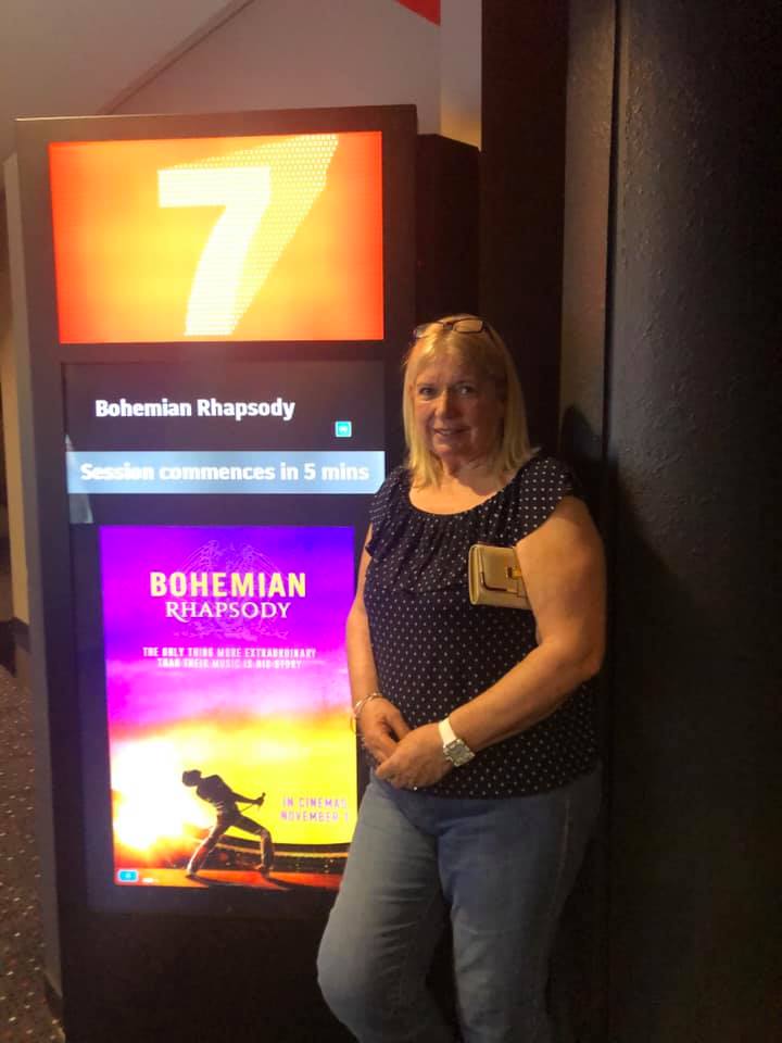 Queen of Bohemian Rhapsody Joanne Connor sets Guinness World Record for ...