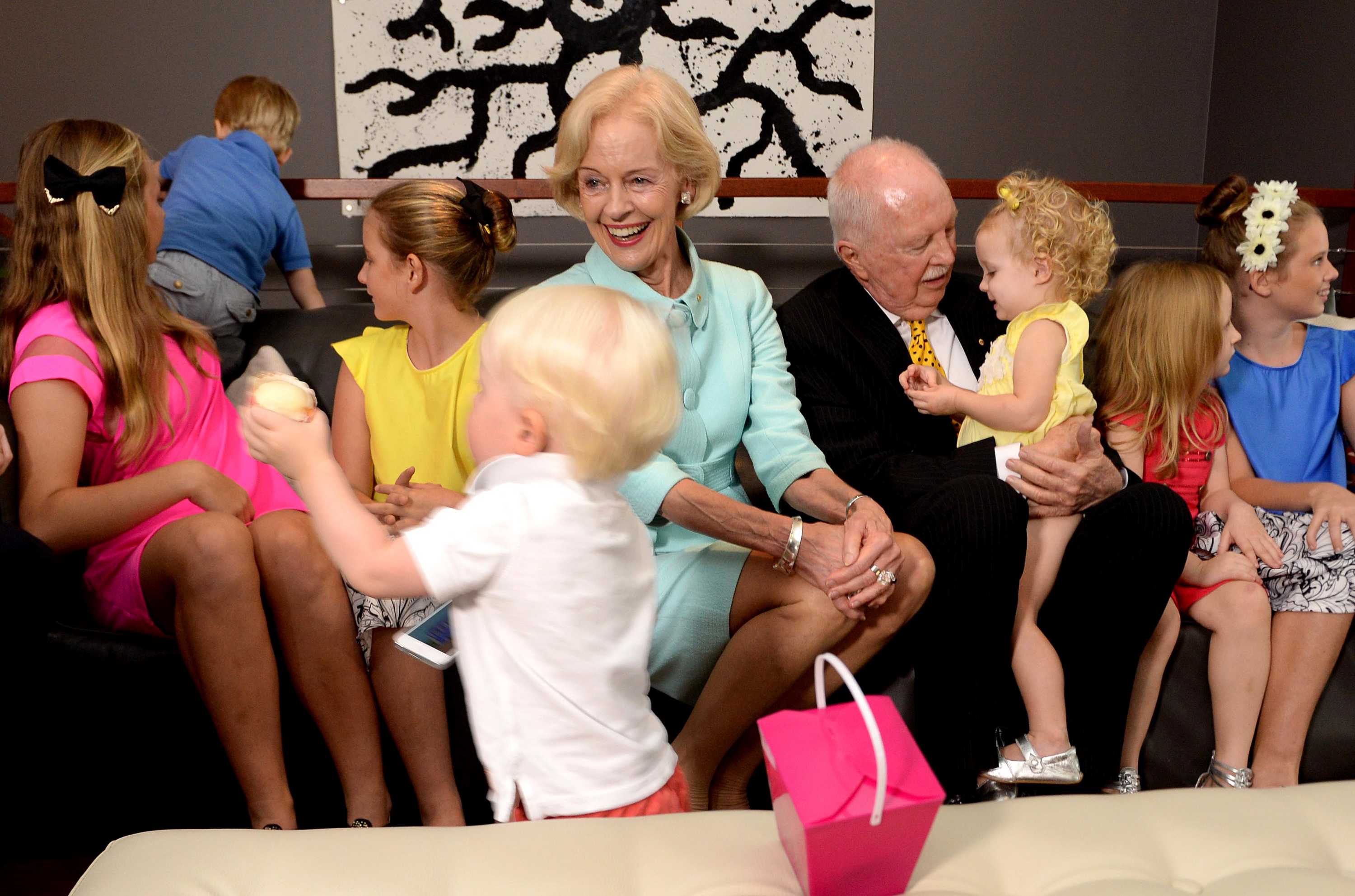 Family welcomes outgoing Governor-General Dame Quentin Bryce home to ...
