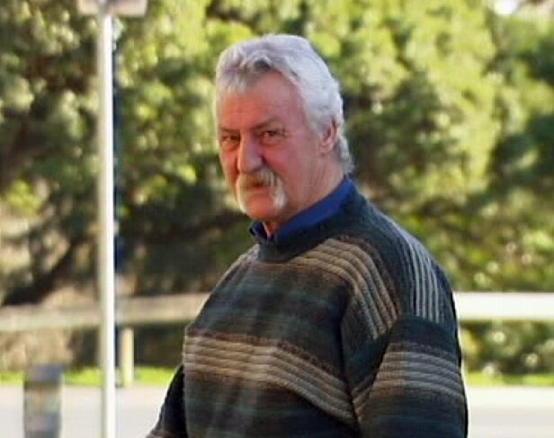 Bikie drug courier jailed - ABC News