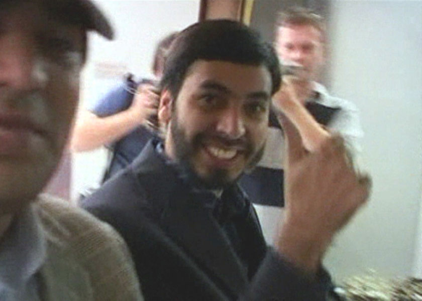 Haneef's family threatens High Court fight - ABC News