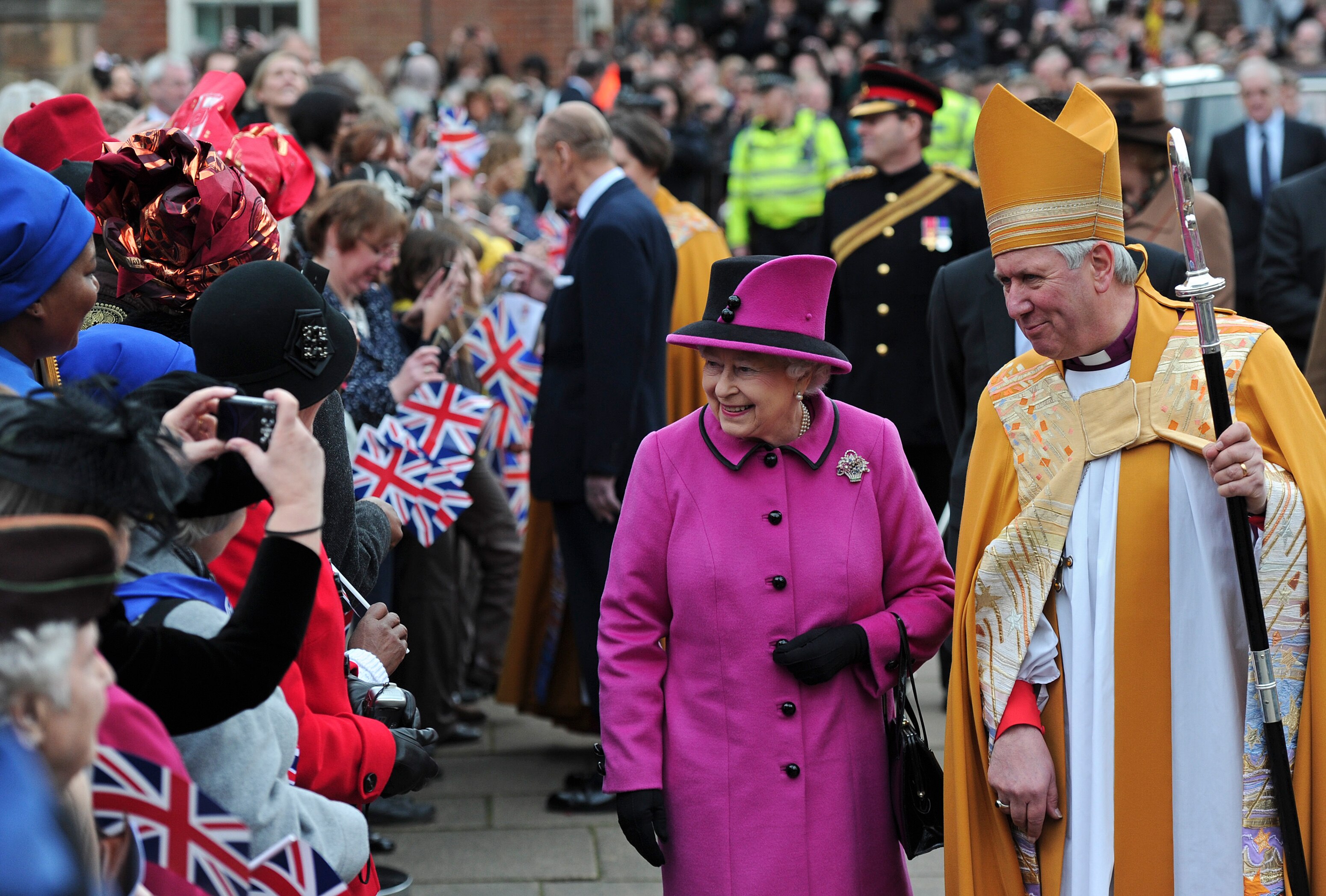 Royal Watermen ready for river pageant - ABC listen
