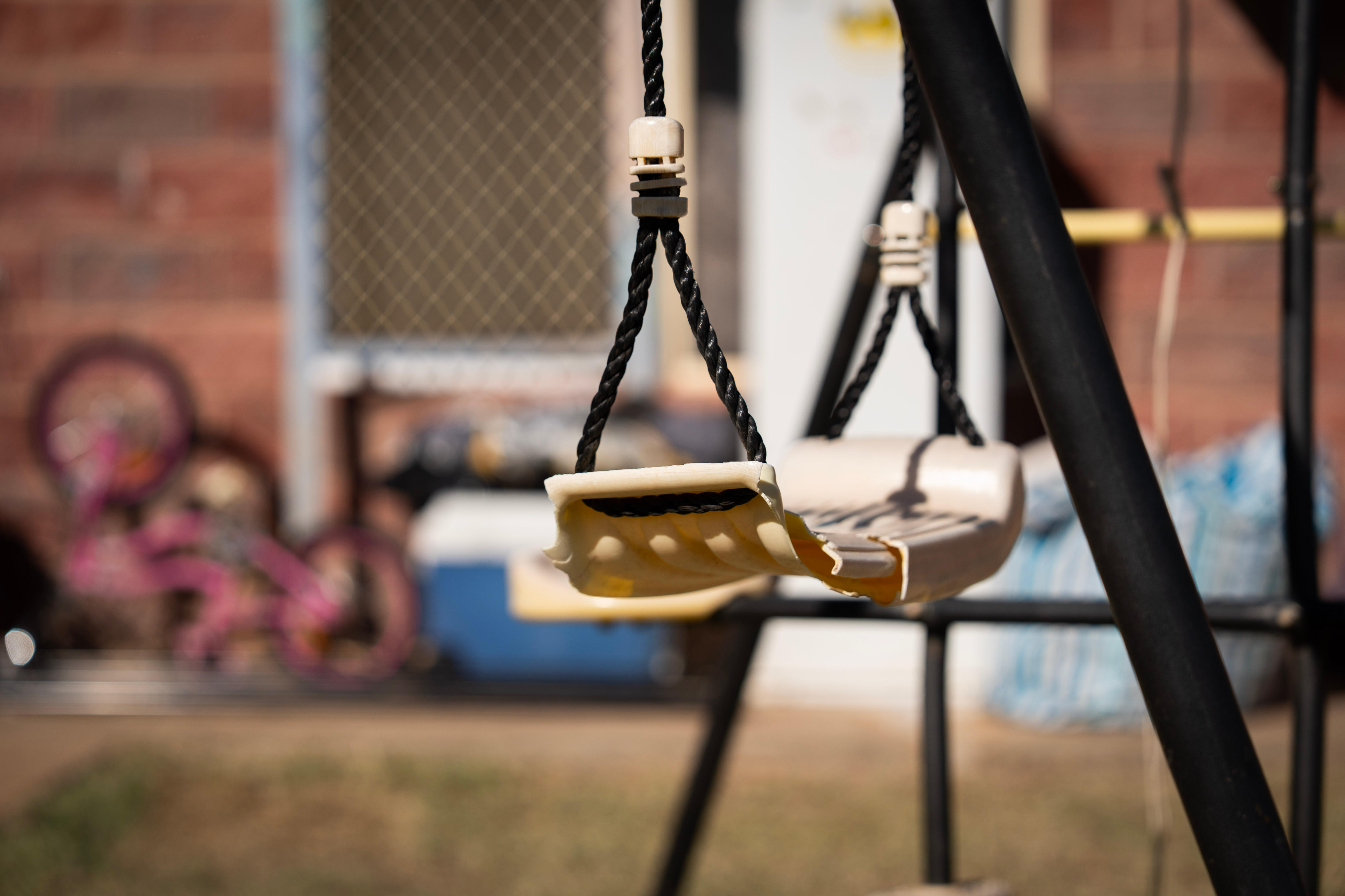 Mould, overcrowding and housing delays affecting families in Wilcannia ...