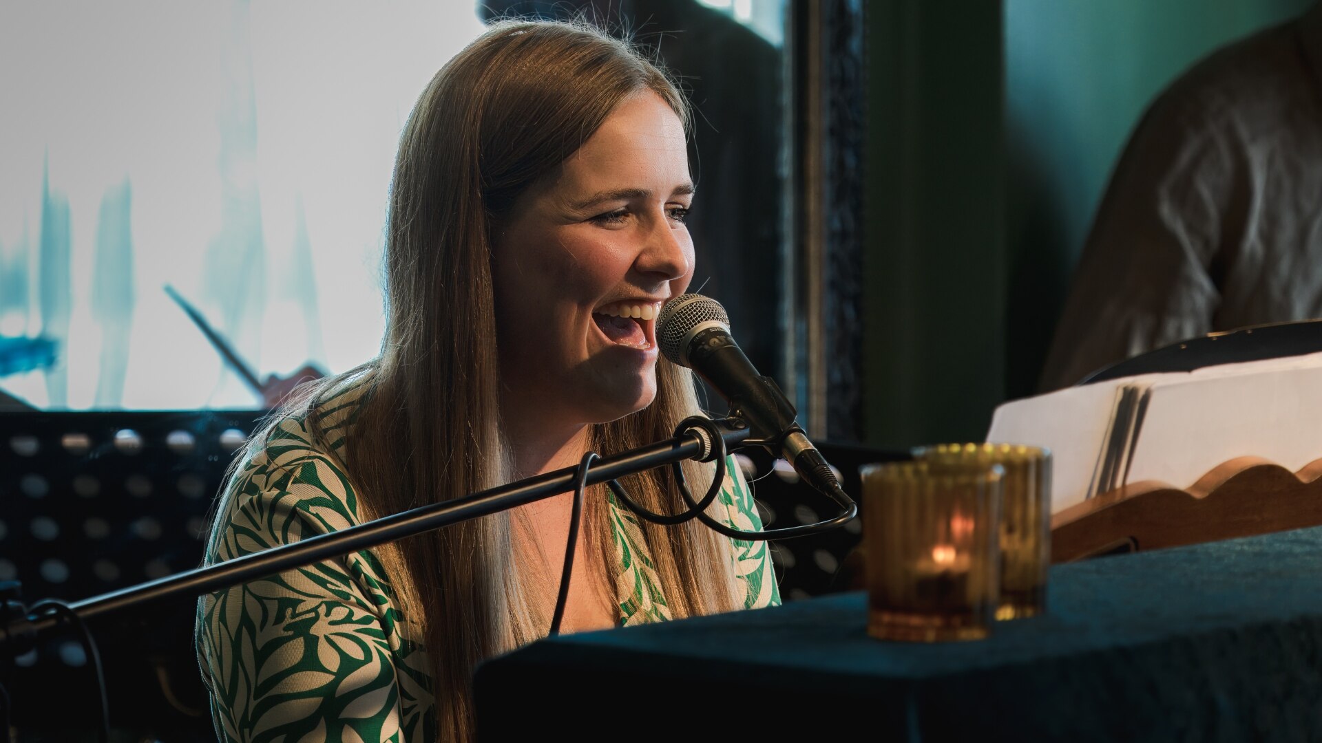 Ciara Ferguson Picks Singers - ABC listen