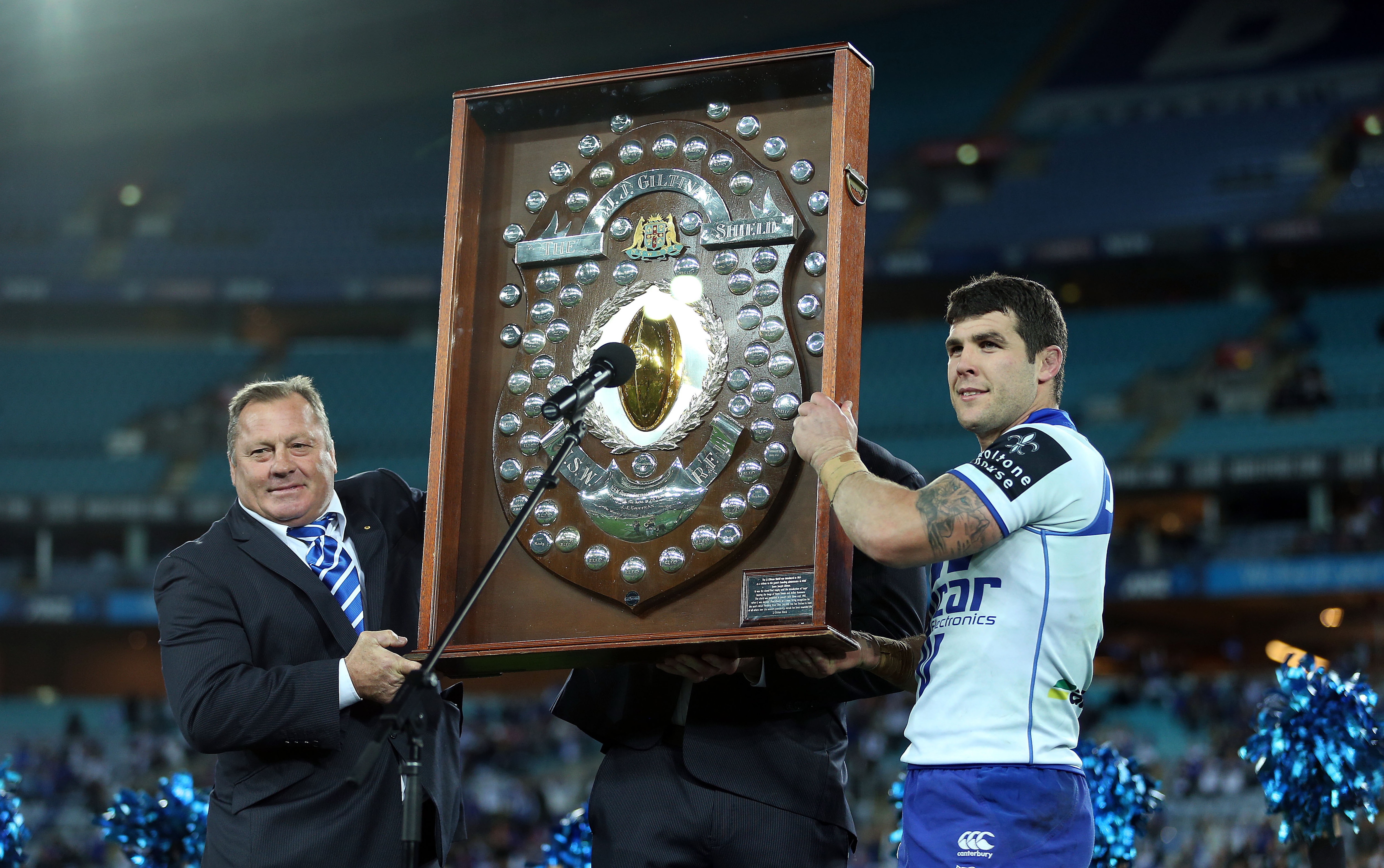 Bulldogs claim minor premiership - ABC News