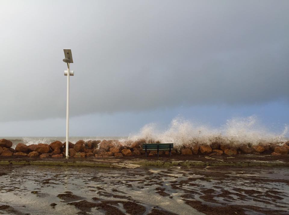 WA storm: Homes damaged, roads blocked in Perth as winds, rain hit ...