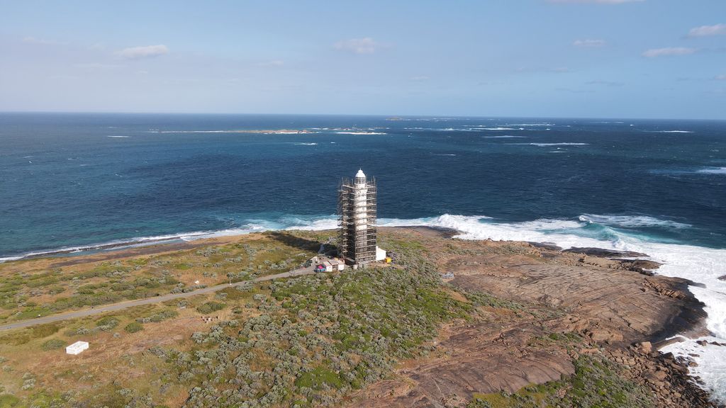 Renovation at 126-year-old Cape Leeuwin Lighthouse - ABC News