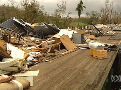 Three missing in WA cyclone zone - ABC News