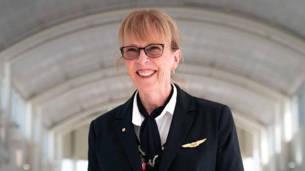 World's oldest female commercial pilot celebrates 50 years in the air ...