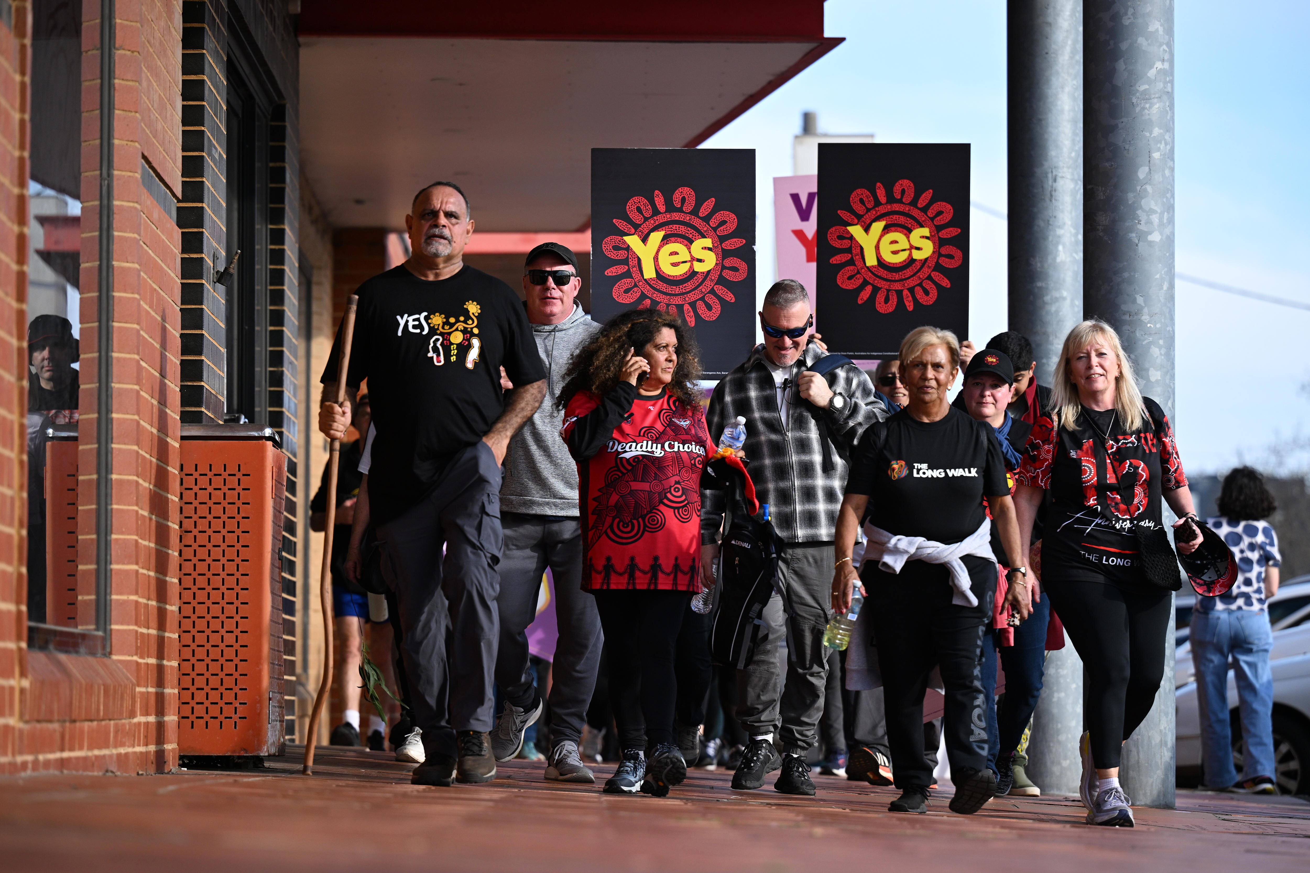 AFL legend Michael Long urges Australia to 'come together' with Yes ...