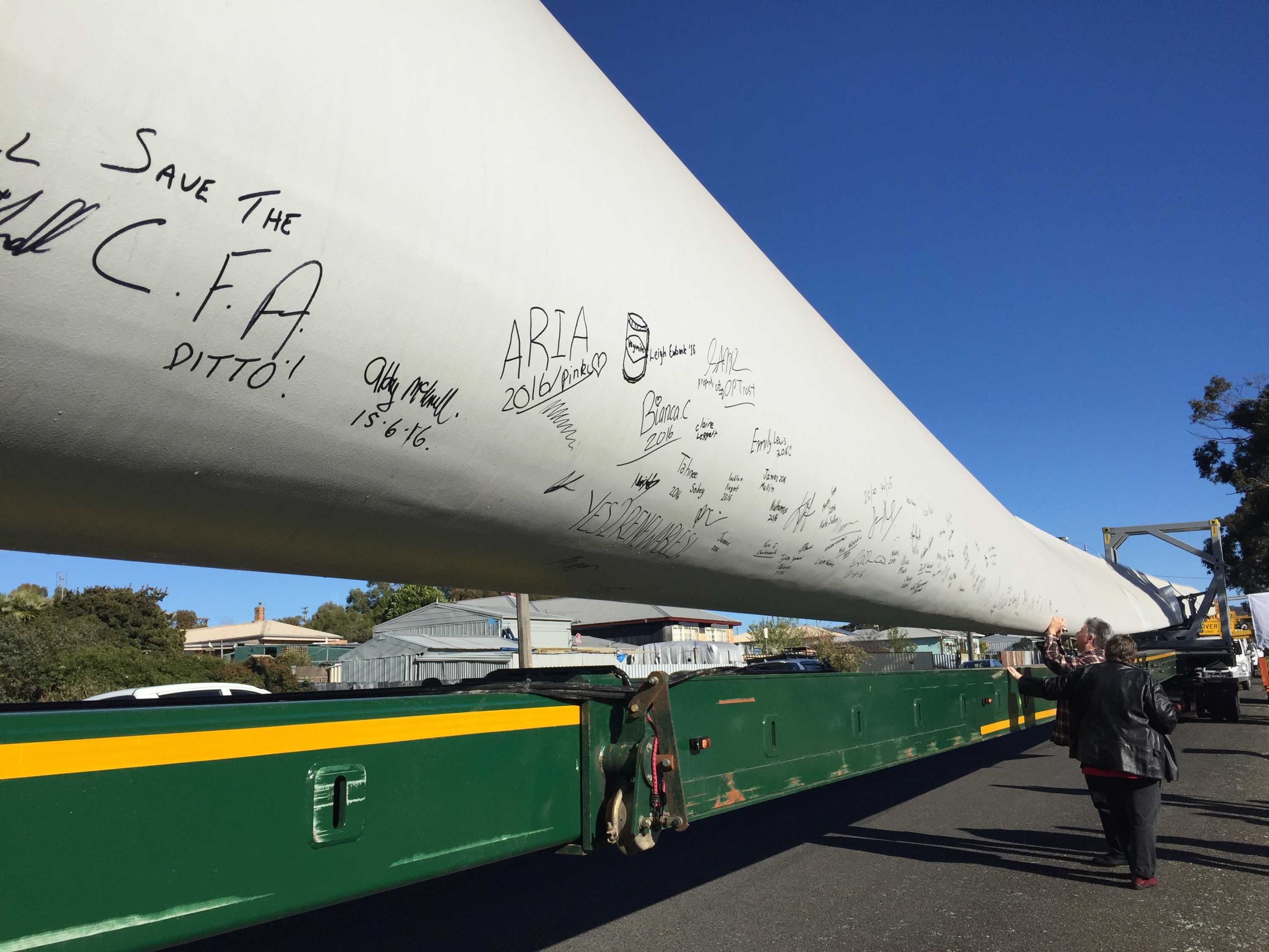 CFA protest interrupts Victorian Government's new renewable energy ...