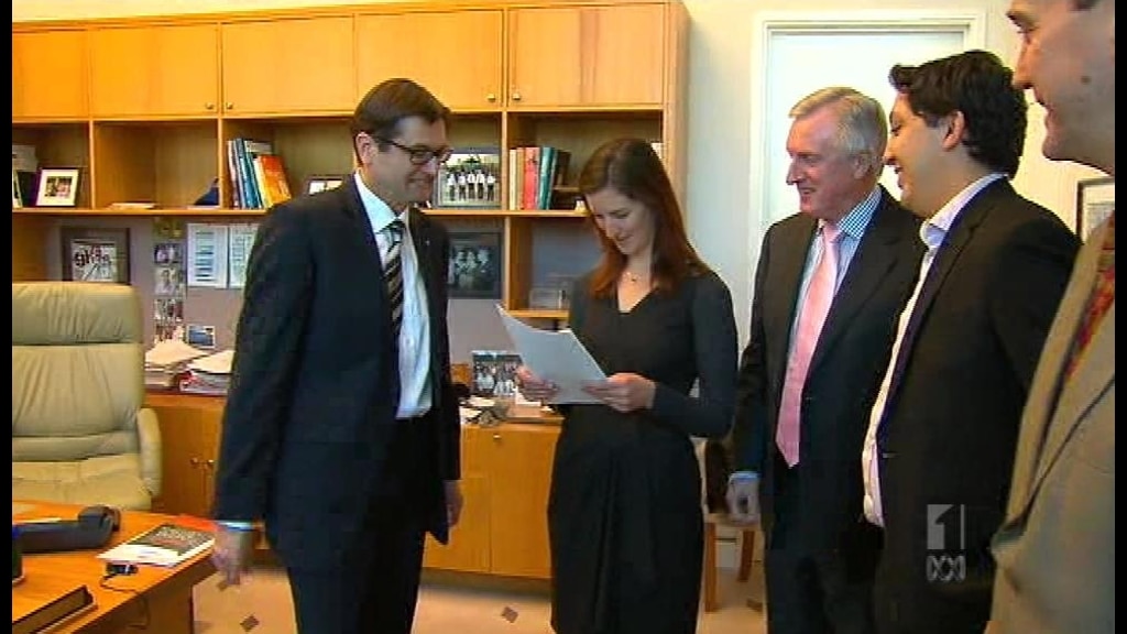 Activists join growing carbon tax debate - ABC News