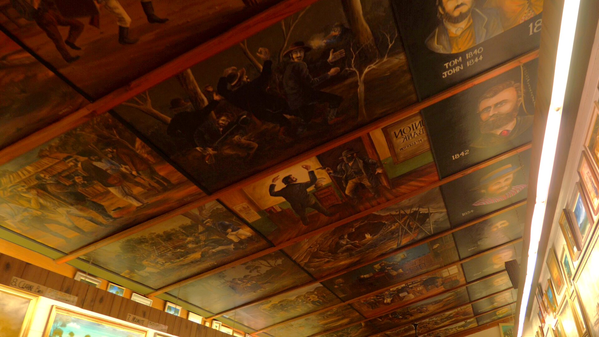 Prolific Australian artist Frank Harding's gallery is a hidden treasure ...